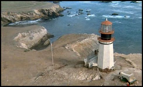 Pete's Dragon Lighthouse Prop : 4 Steps (with Pictures) - Instructables