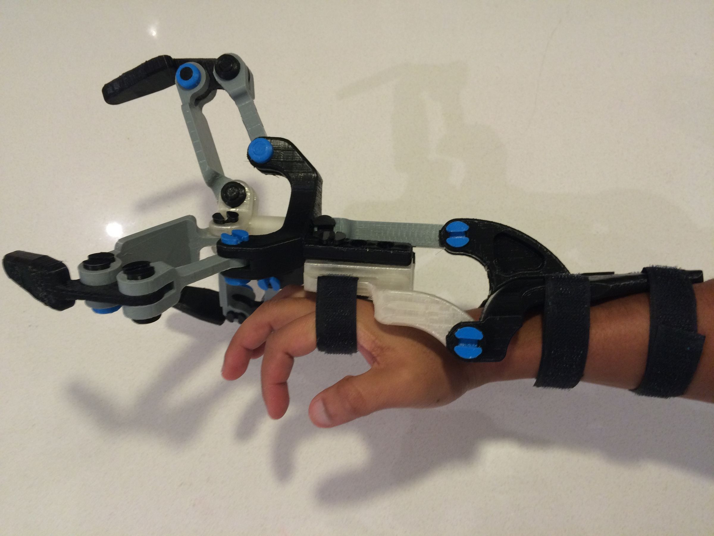 Black Ram Hand (Robotic/Prosthetic Hybrid) : 8 Steps (with Pictures ...