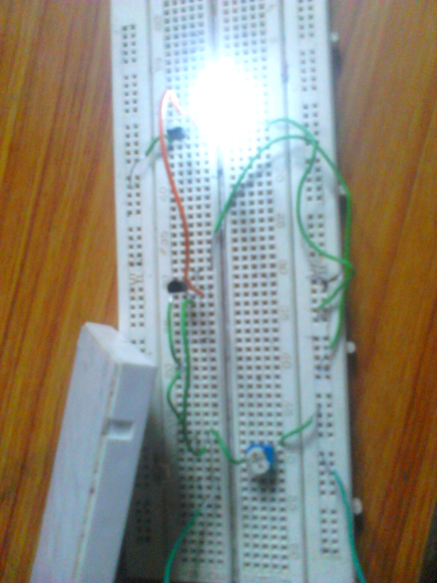 Dark Sensor Using LDR(light Dependent Resistor) : 4 Steps - Instructables