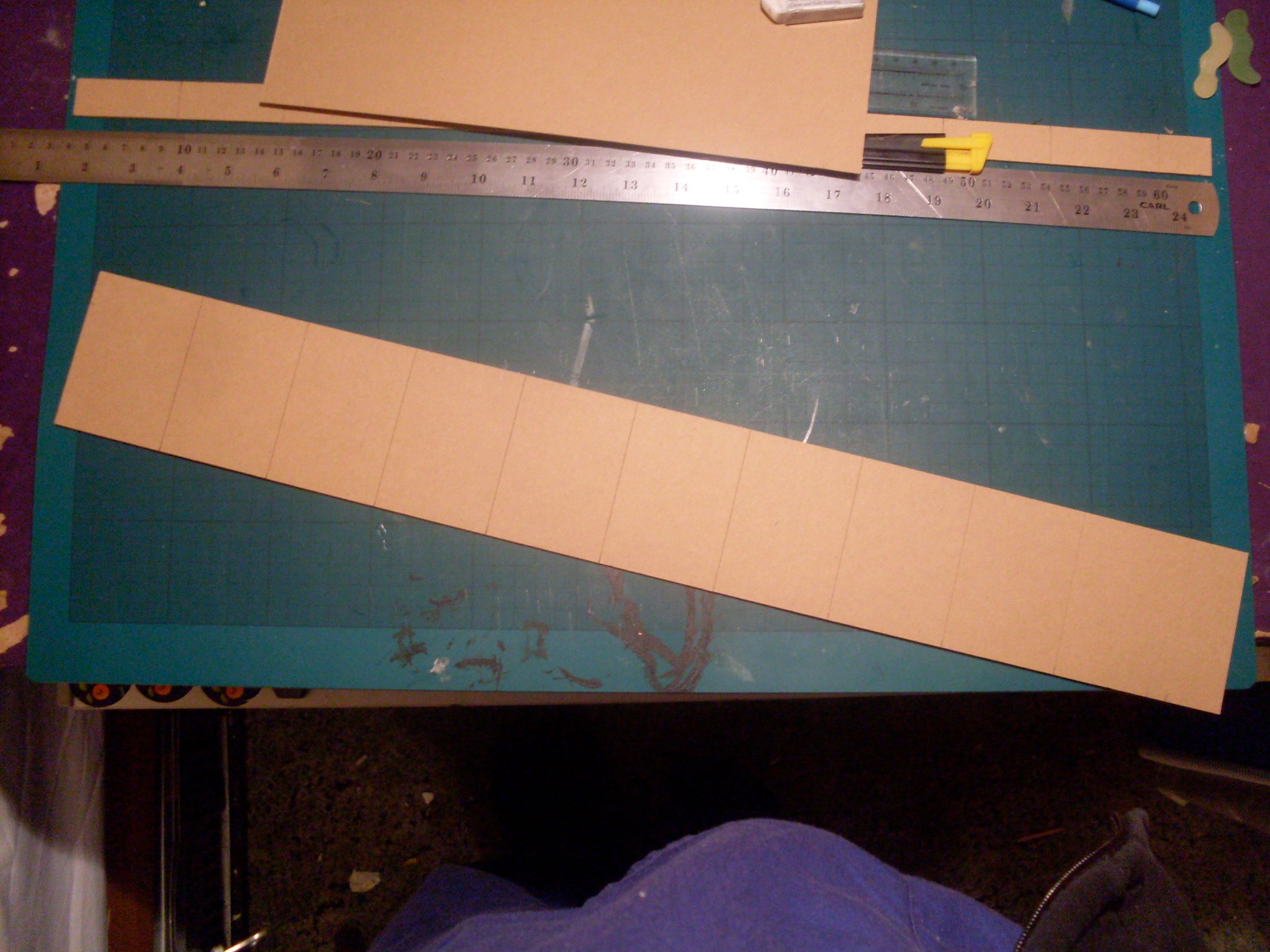 Zig Zag Structure - Cardboard Chair (with Pictures) - Instructables