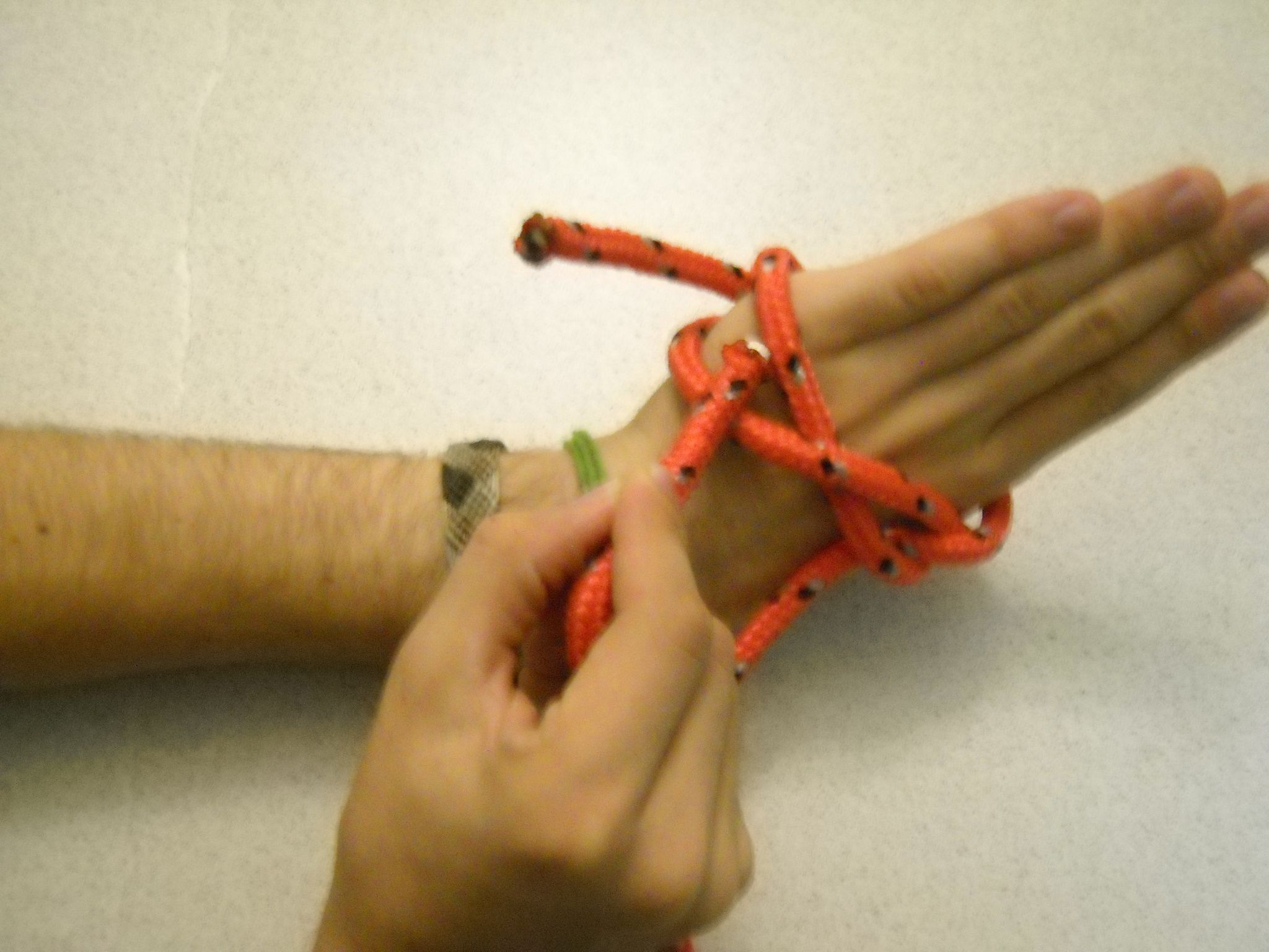 How to Tie a Woggle or Turk's Head Knot : 19 Steps - Instructables