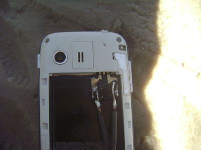 Power a Cell/mobile Phone With External Battery or Mains. : 3 Steps ...