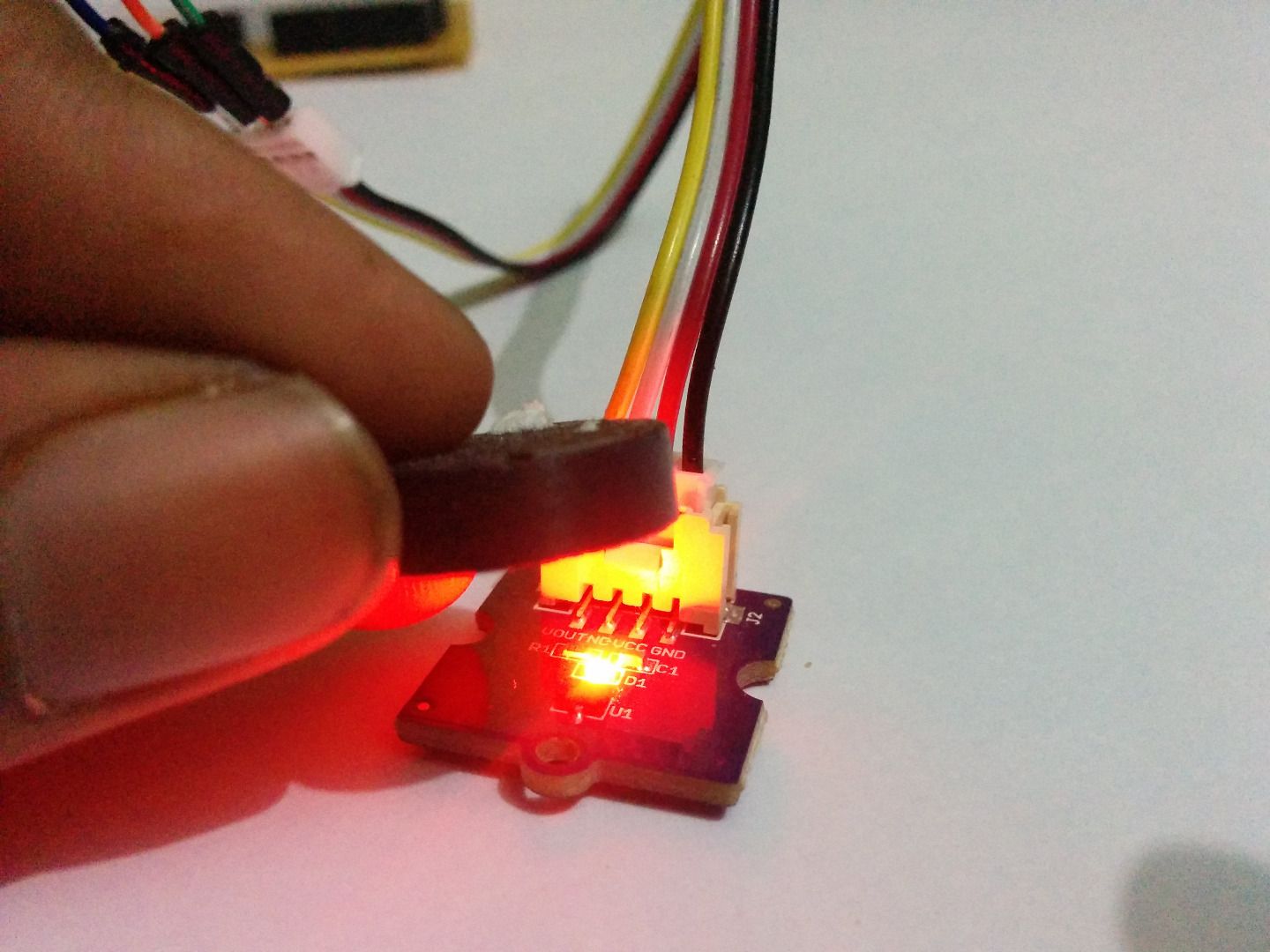 Grove Hall Sensor - Arduino : 3 Steps - Instructables