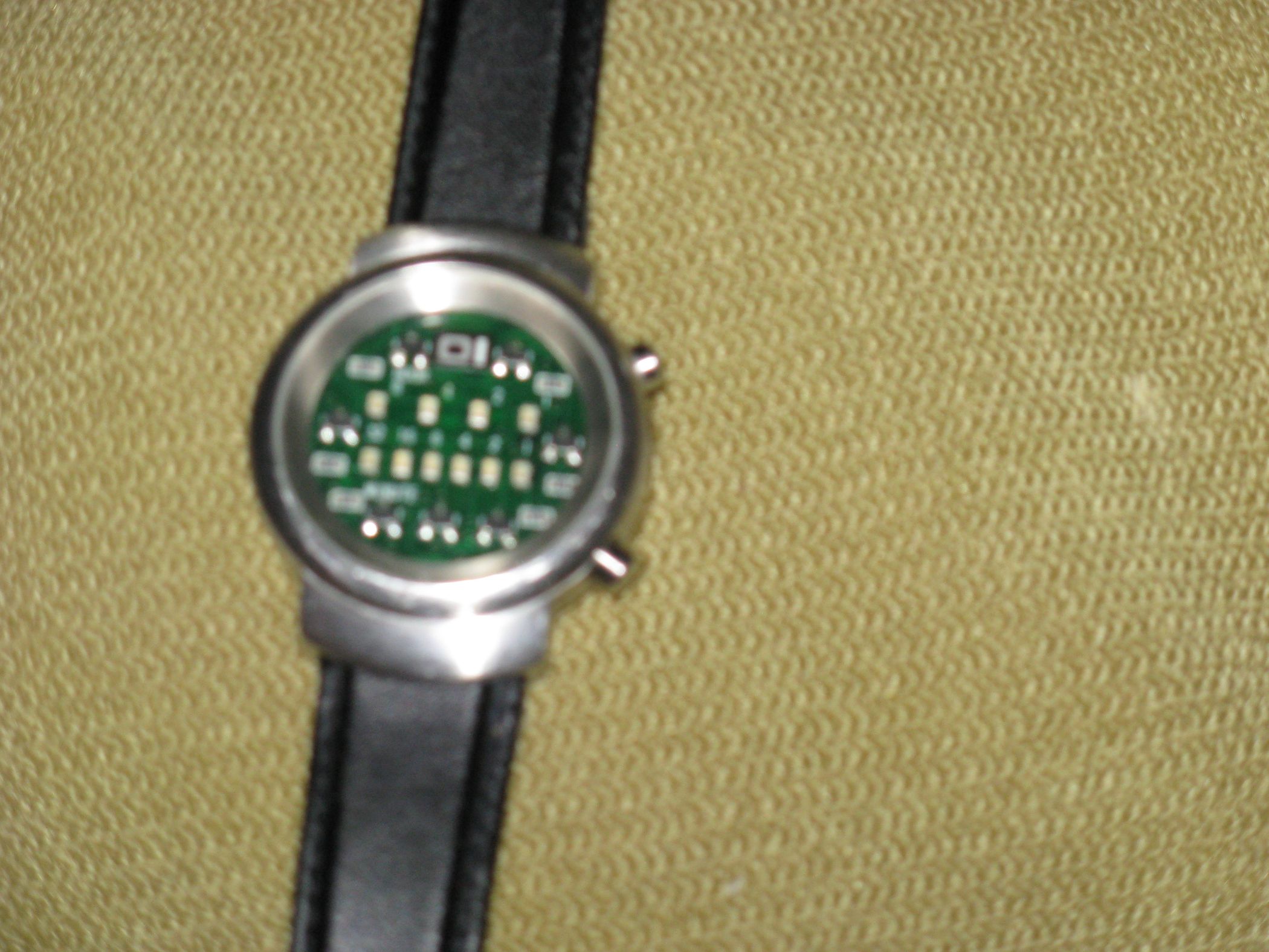 Screenguard Your Watch Face : 3 Steps - Instructables