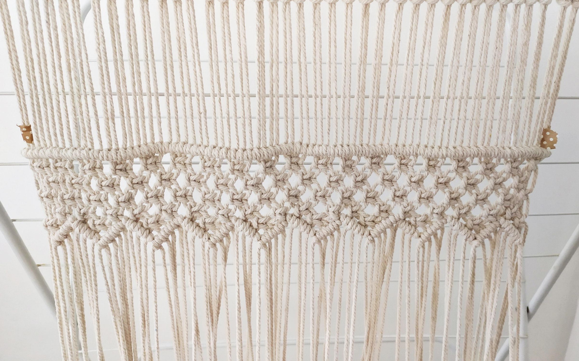 How to Make a Bohemian Macrame Rug : 14 Steps (with Pictures ...