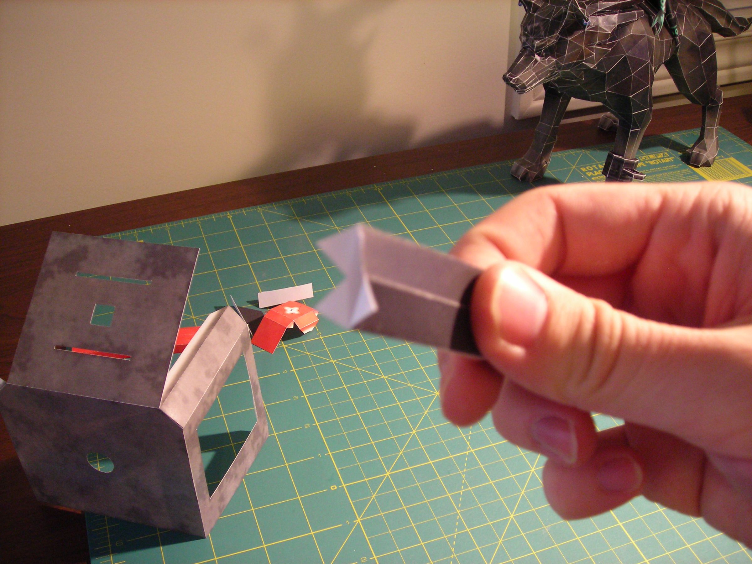 Walking Papercraft Mech Warrior : 20 Steps (with Pictures) - Instructables