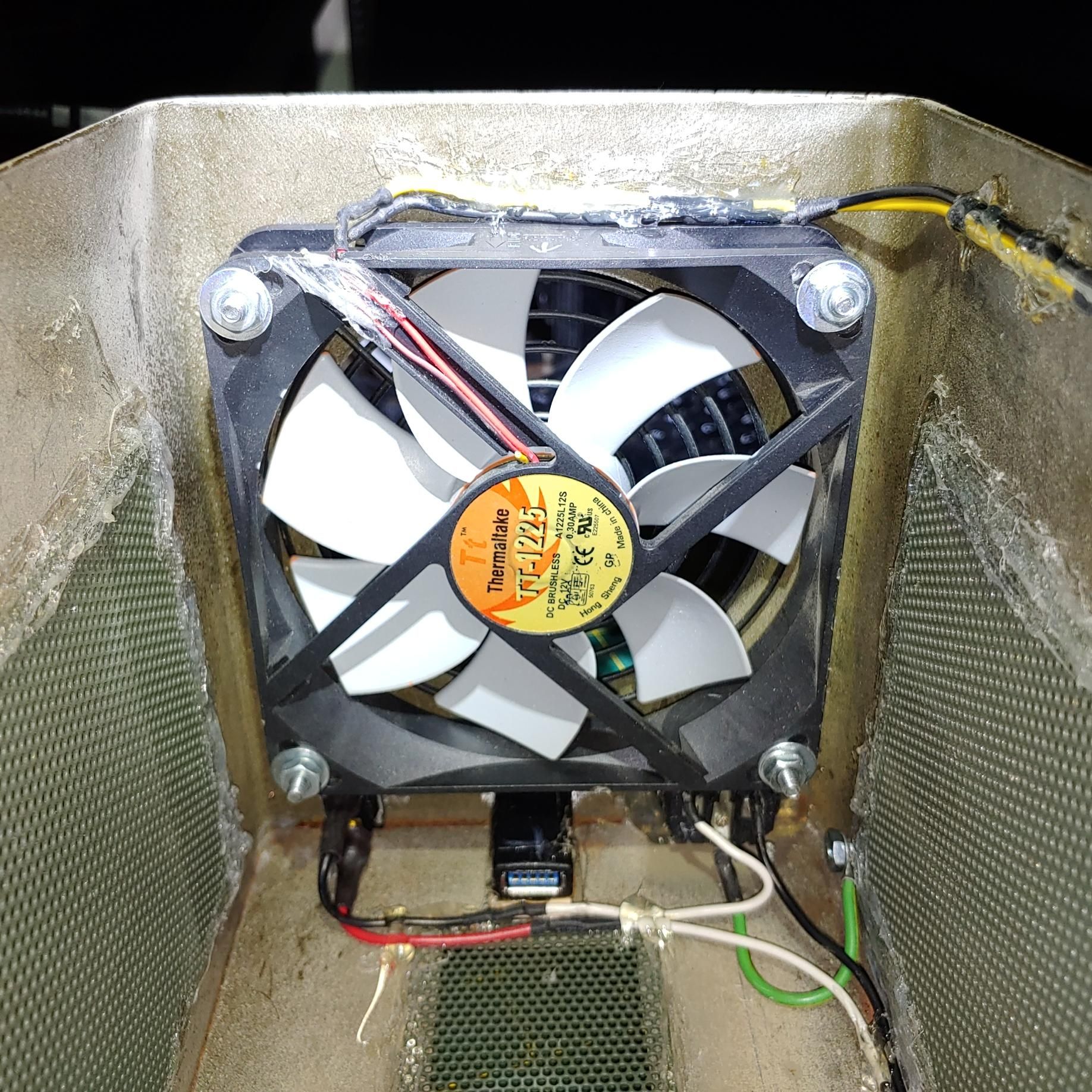 Ammo Box Drive Enclosure : 7 Steps (with Pictures) - Instructables