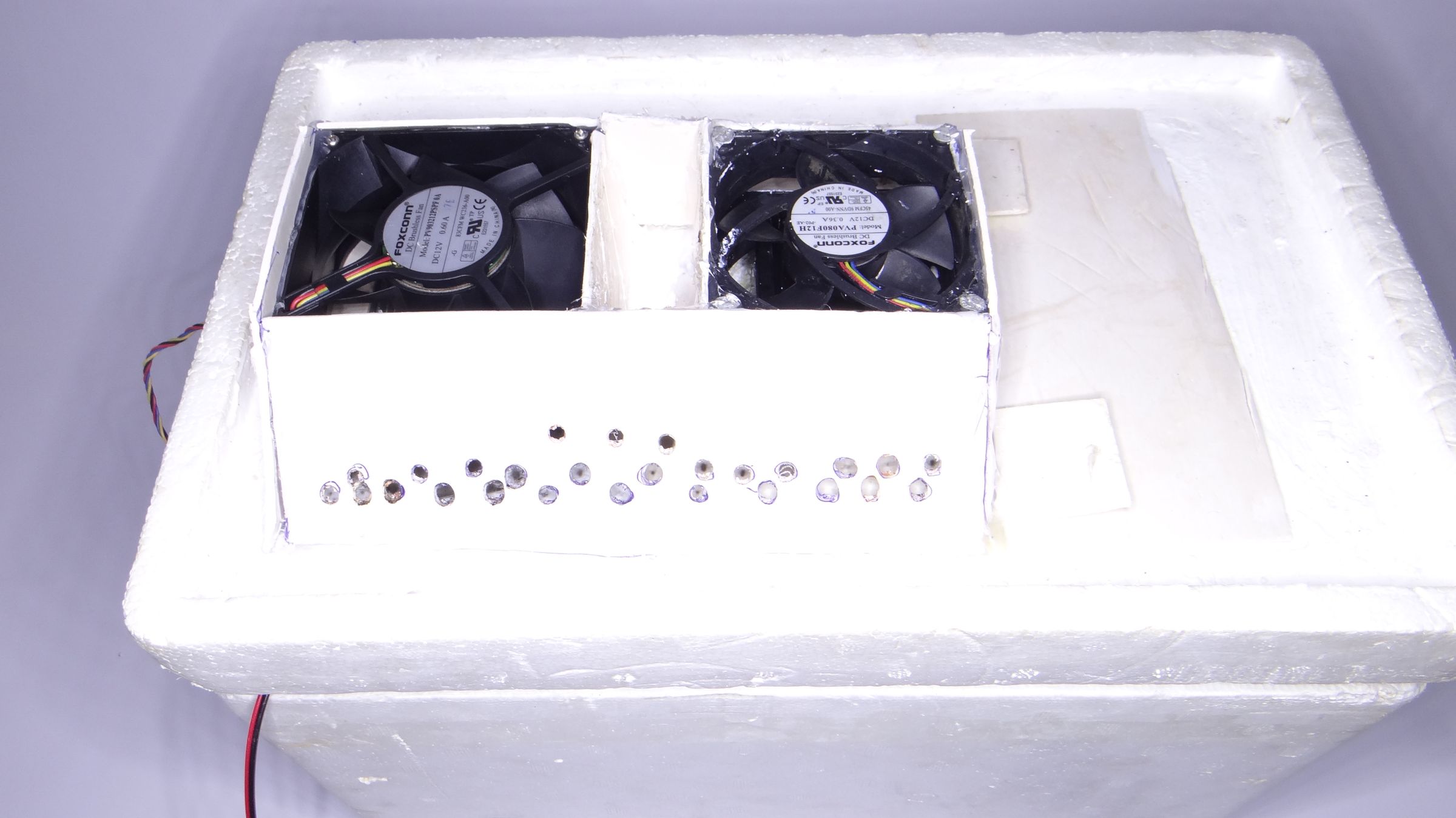 DIY Peltier Beverage Cooler Box : 9 Steps (with Pictures) - Instructables