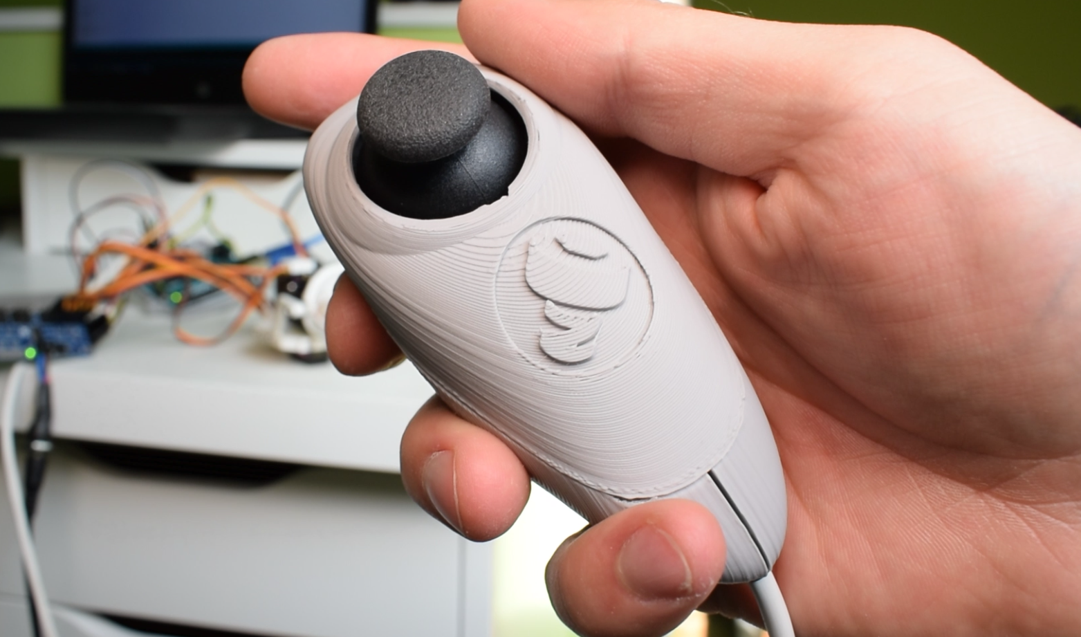 One-Hand 3D Printed Controller for Microcontroller Projects : 3 Steps ...