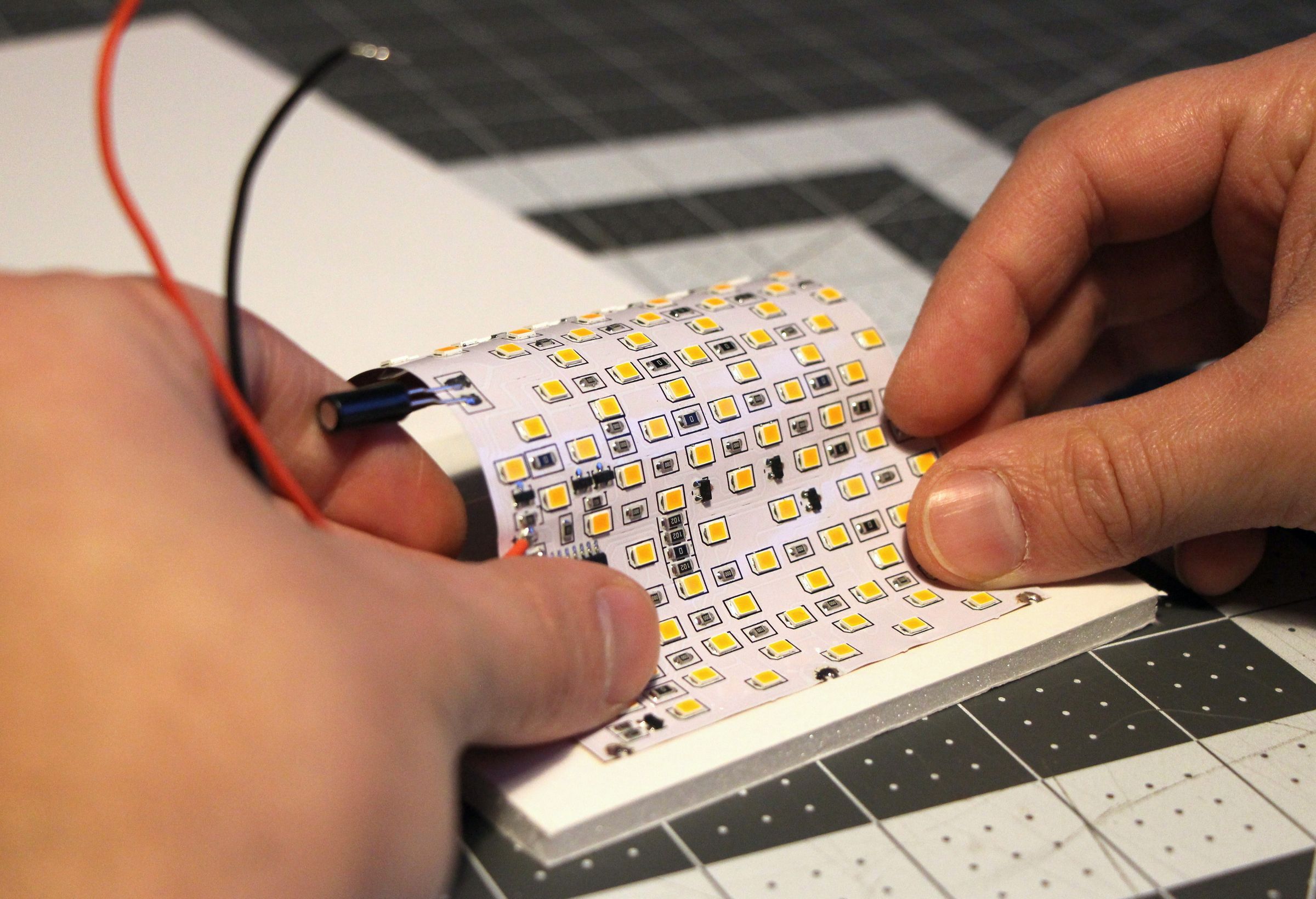 LED Fireplace Insert : 9 Steps (with Pictures) - Instructables