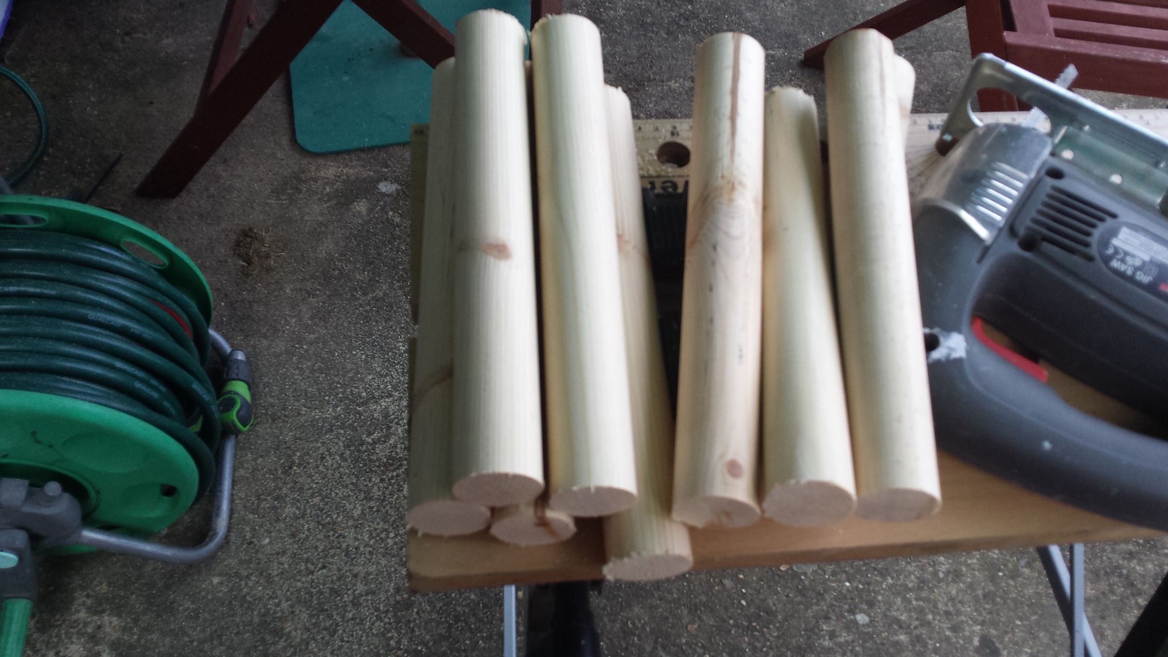 Simple Vinyl Roll Holder : 6 Steps - Instructables