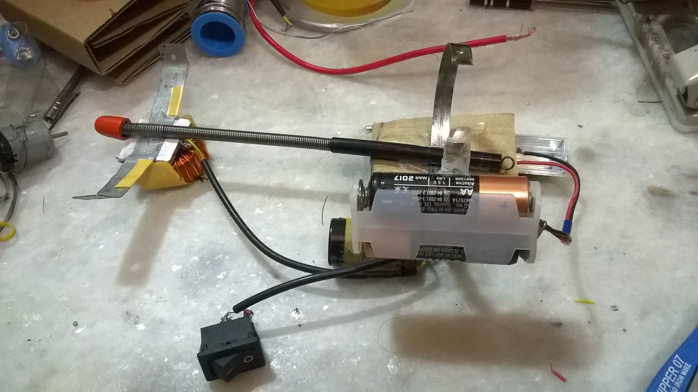 Handheld EMP Device : 8 Steps - Instructables