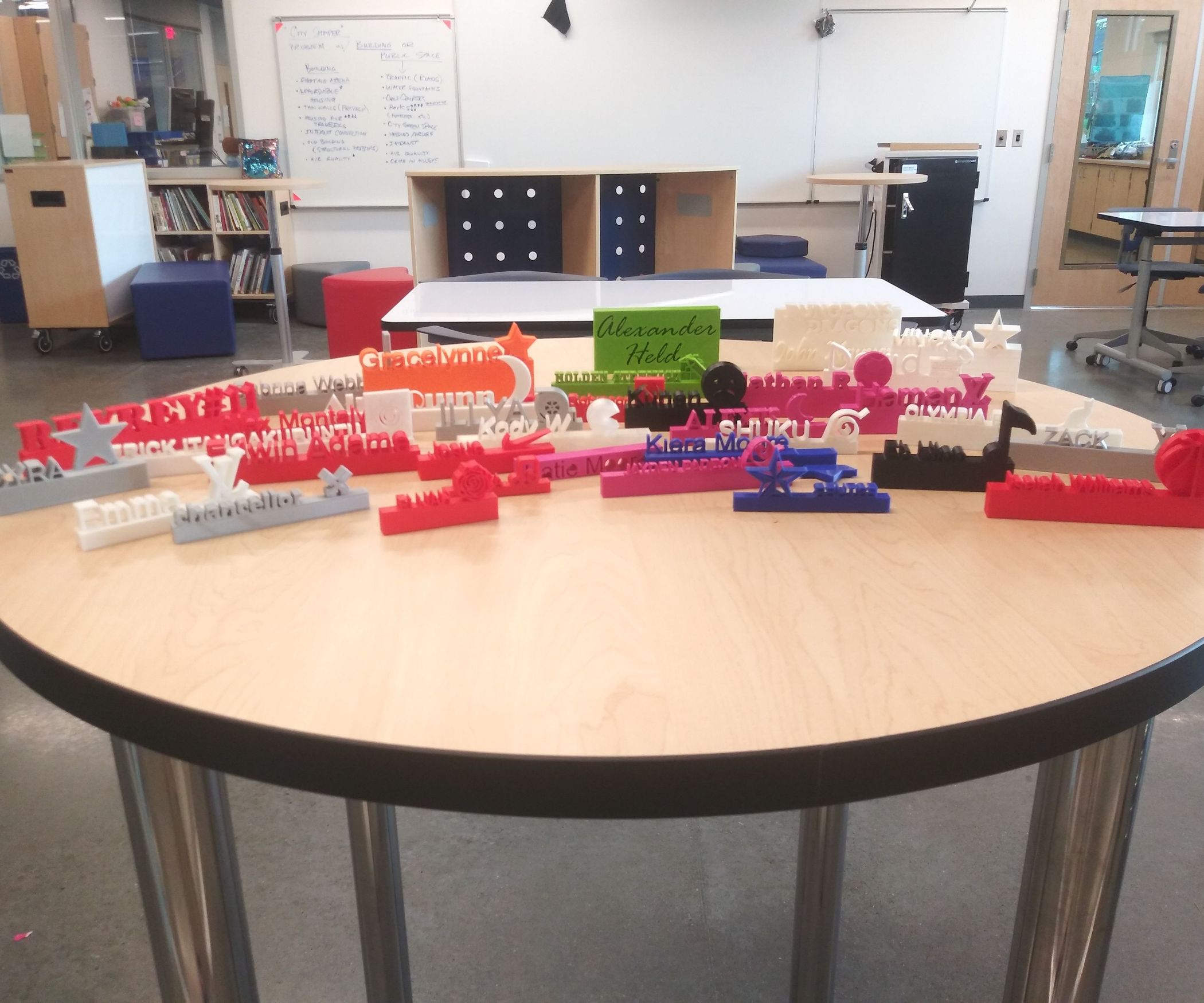 Desk Name Tags : 6 Steps - Instructables