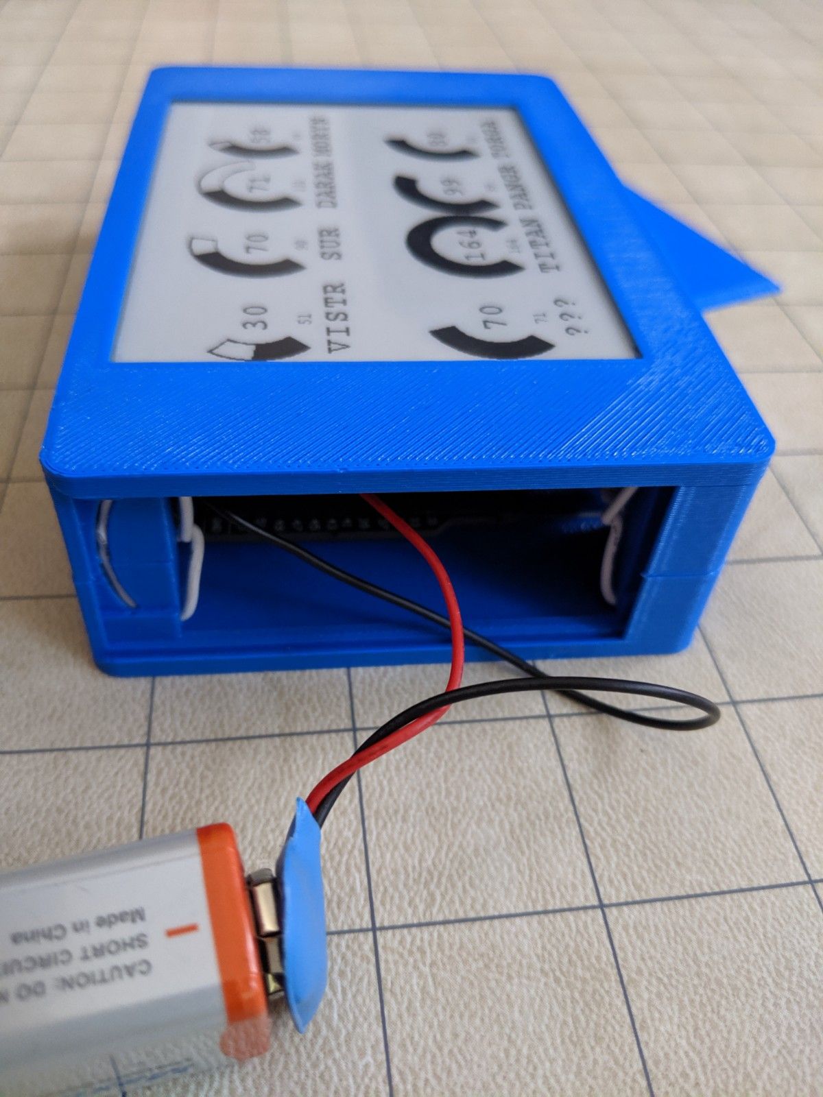 Dungeons and Dragons Hit Point Tracker With E-Ink Display : 3 Steps ...