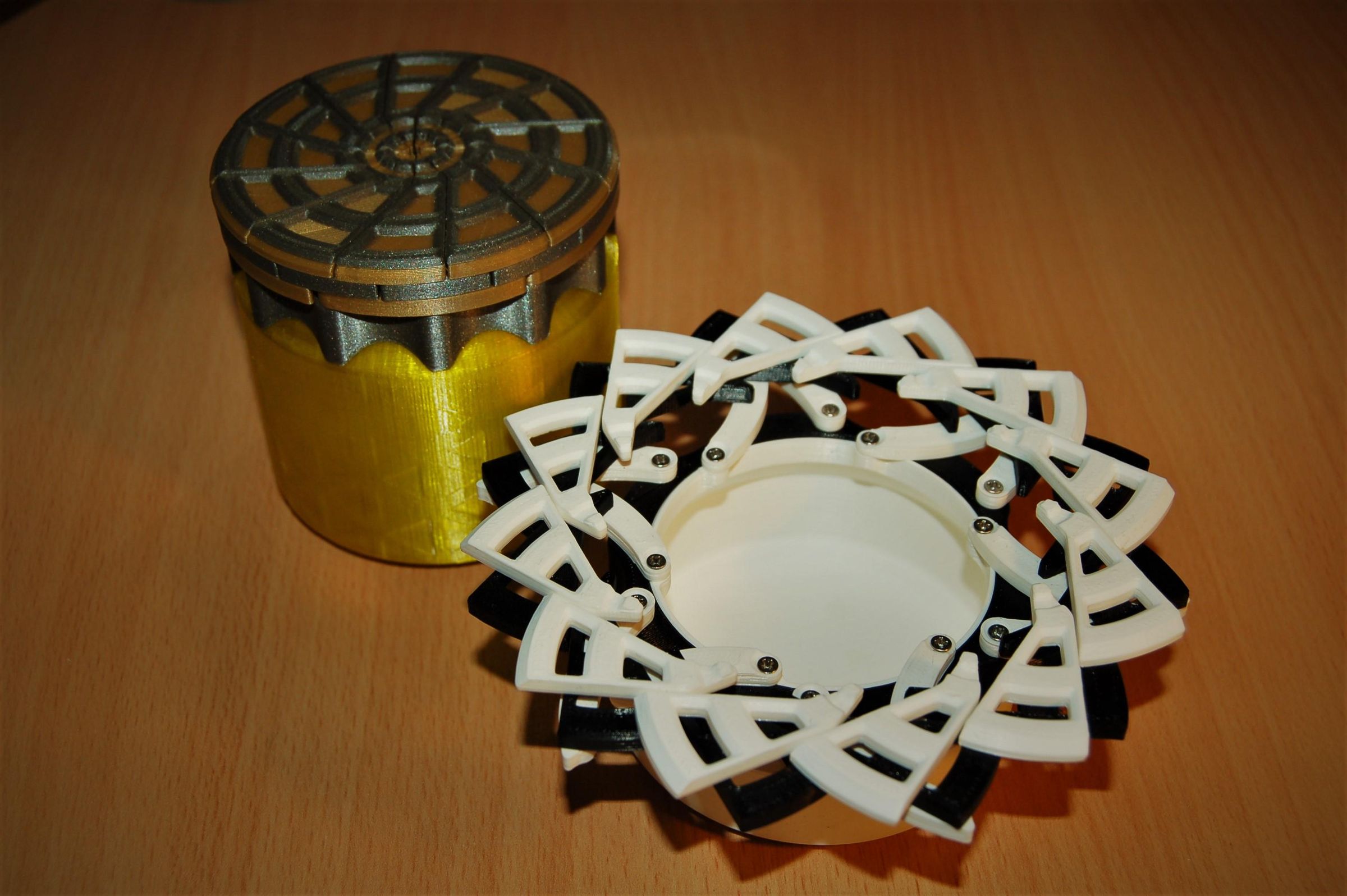 Decorative Iris Box Guide : 11 Steps (with Pictures) - Instructables