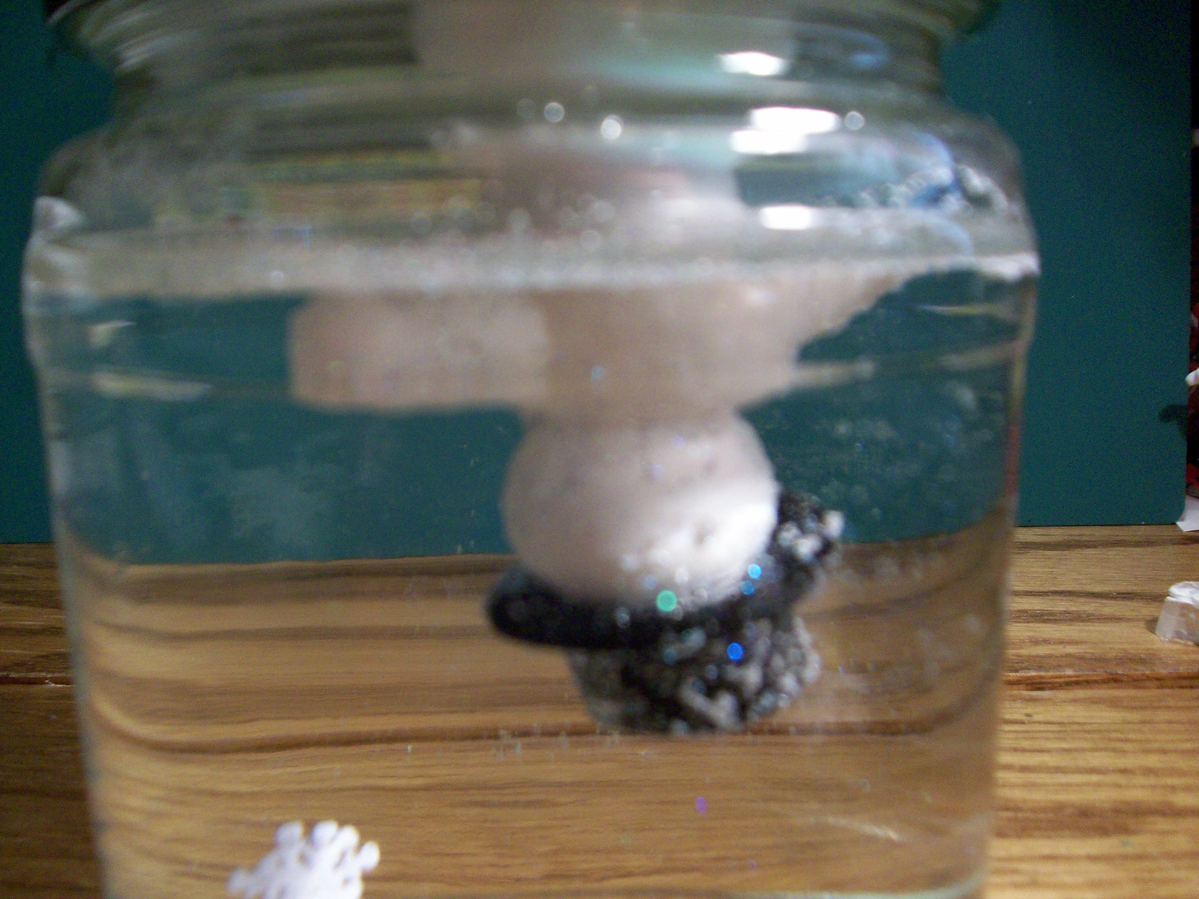 How to Make a Holiday Snow Globe : 7 Steps (with Pictures) - Instructables