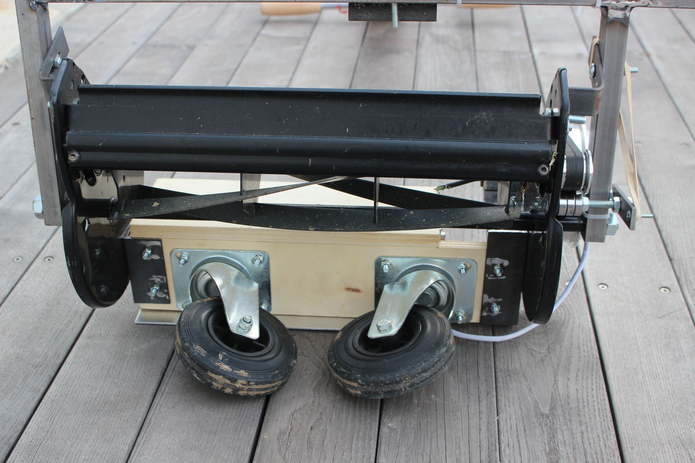 Hoverboard Lawn Mower (Hovermower?) : 8 Steps (with Pictures ...