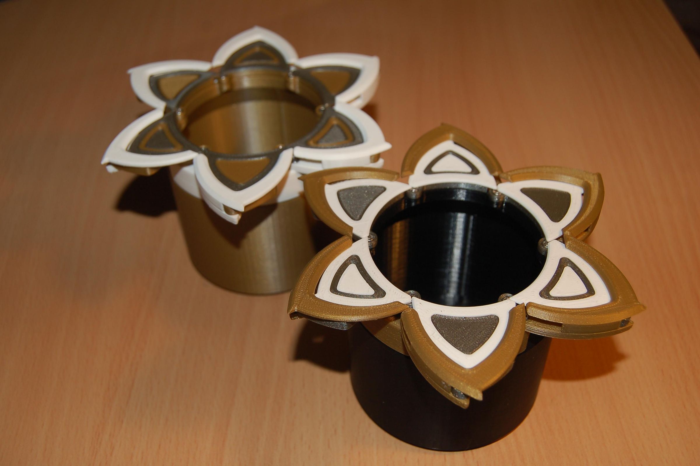 Decorative Iris Box Guide : 11 Steps (with Pictures) - Instructables