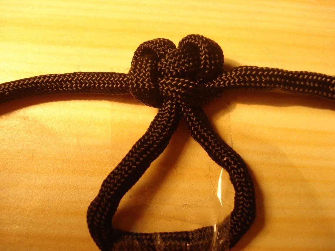 How to Make a Paracord Zipper Pull - Instructables