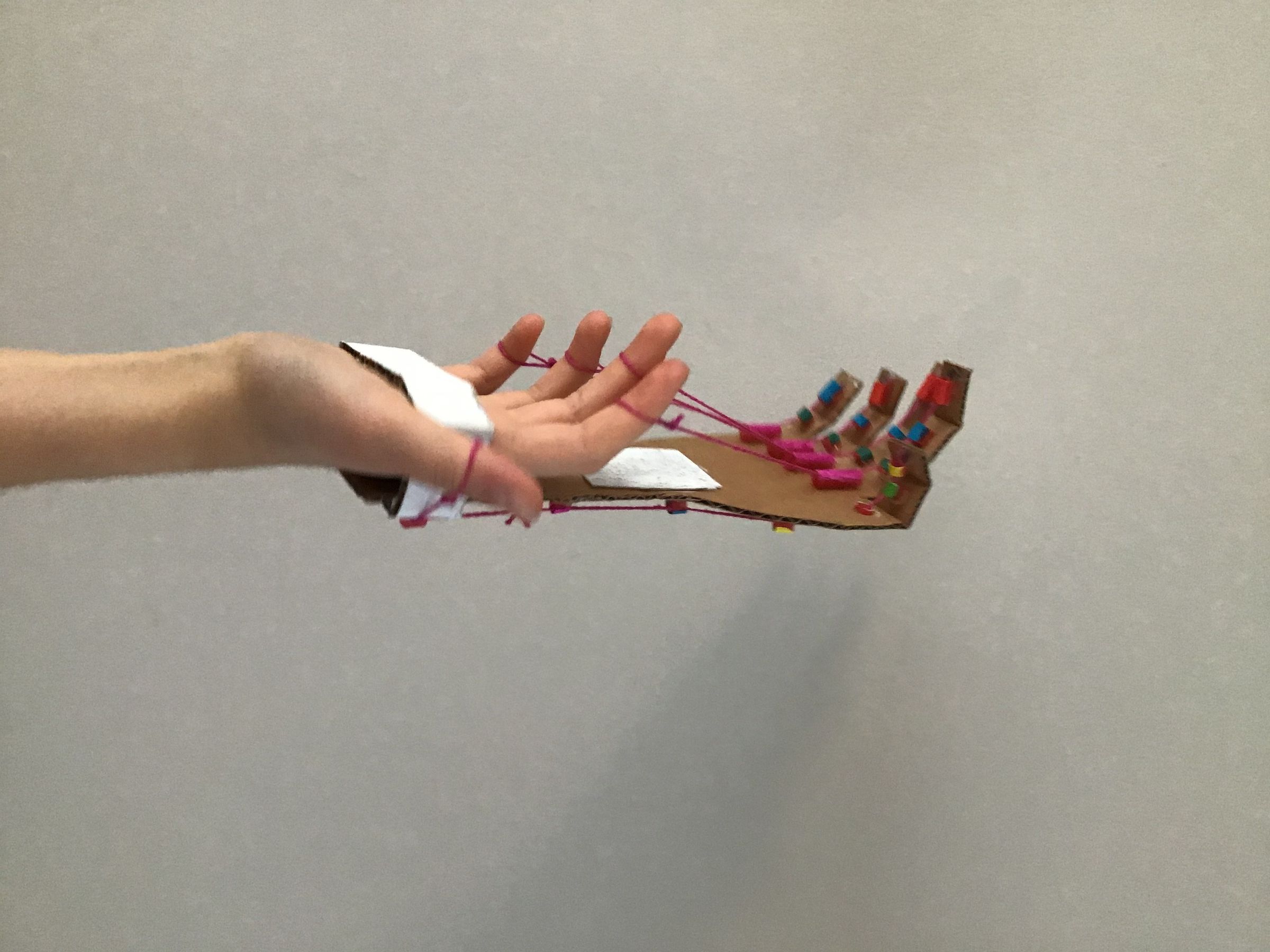 Cardboard Robot Hand : 8 Steps (with Pictures) - Instructables