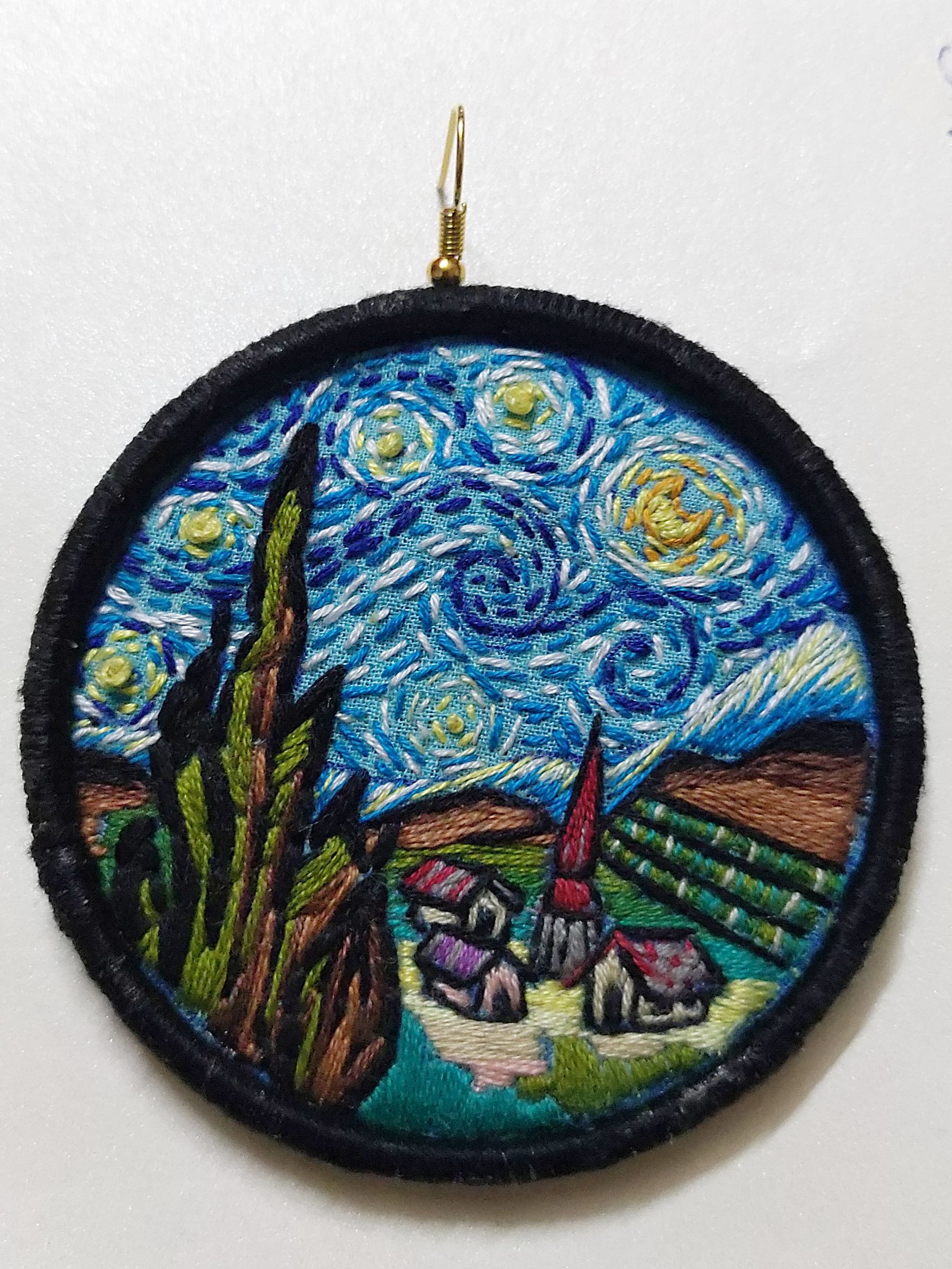 Embroidered Earrings : 11 Steps (with Pictures) - Instructables