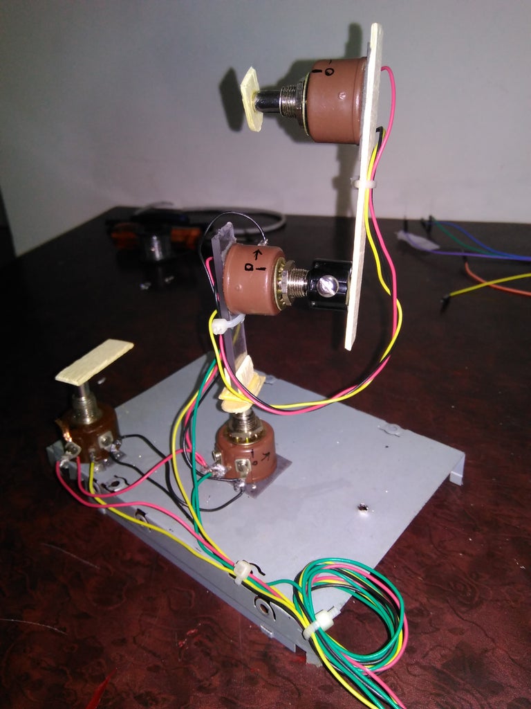 Servo Robotic Arm Arduino Based 4 Steps Instructables