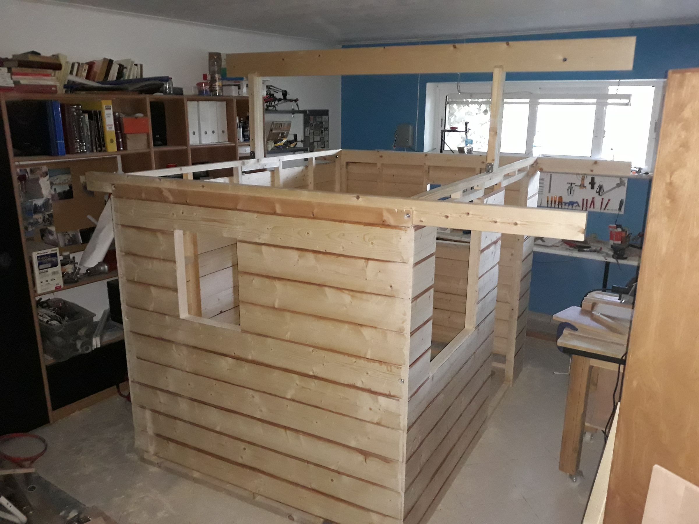 Treehouse on Two Trees : 22 Steps (with Pictures) - Instructables