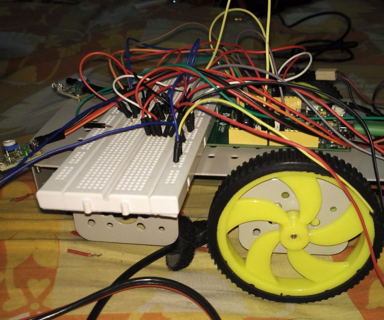 Obstacle Avoiding Robot Using IR Module Interfaced With Mediatek LinkIt One Board : 3 Steps ...