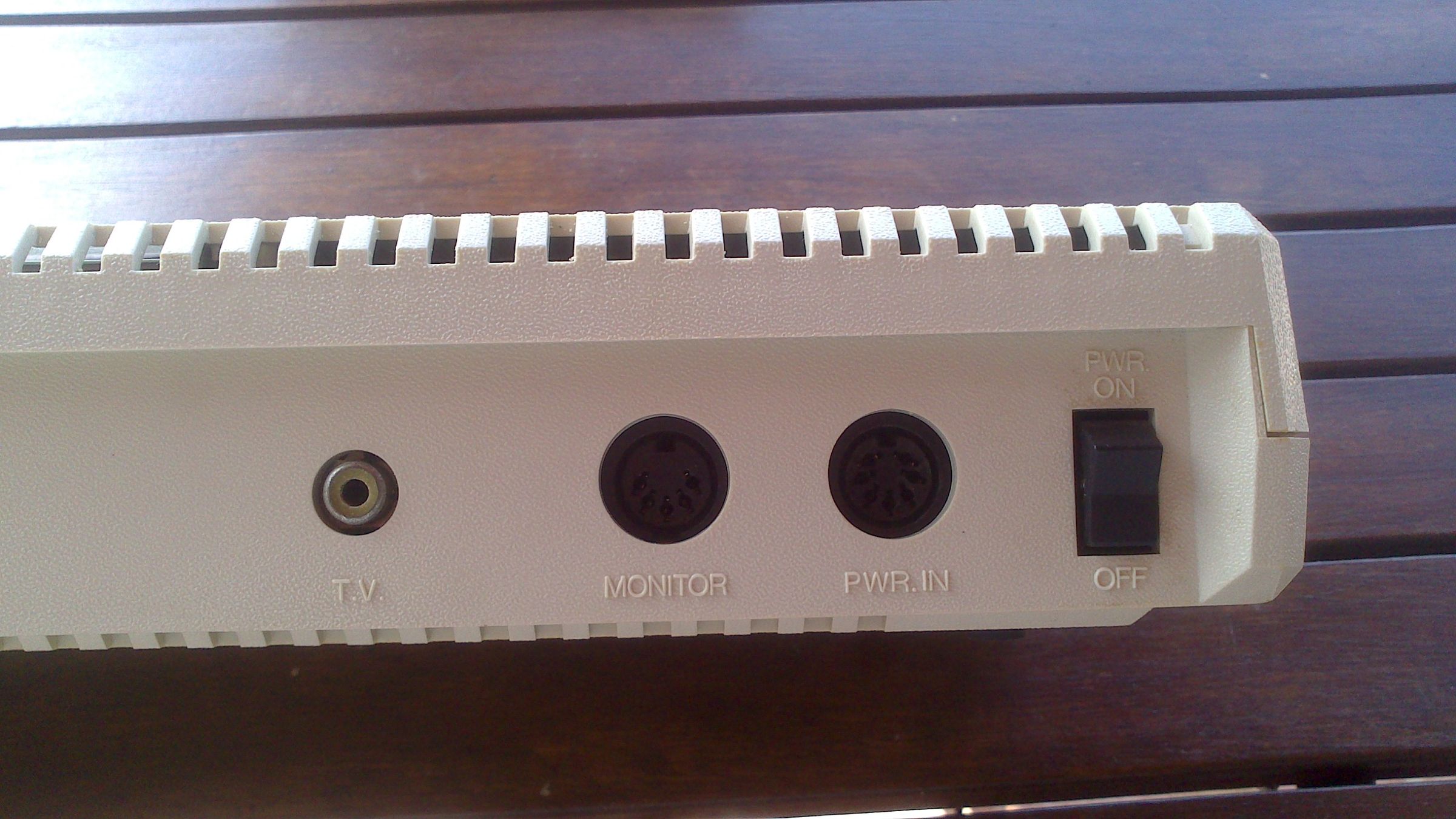 Getting Started With an Atari 600XL : 11 Steps - Instructables