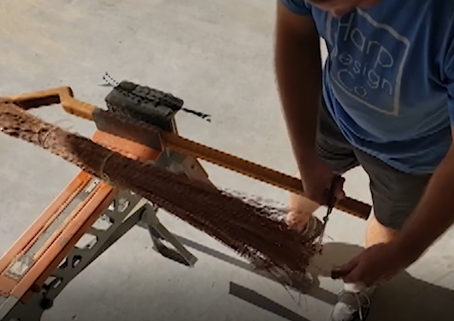 DIY Wicked Witch Broom : 13 Steps (with Pictures) - Instructables