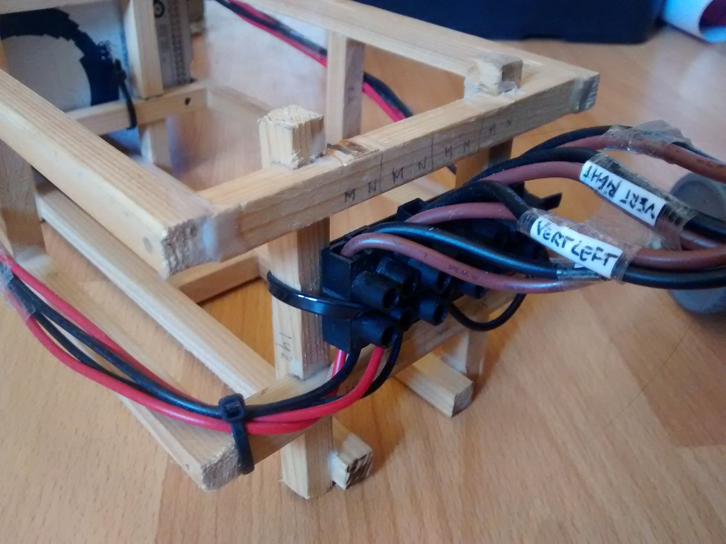Build Your Own Underwater ROV From Scratch : 8 Steps (with Pictures ...