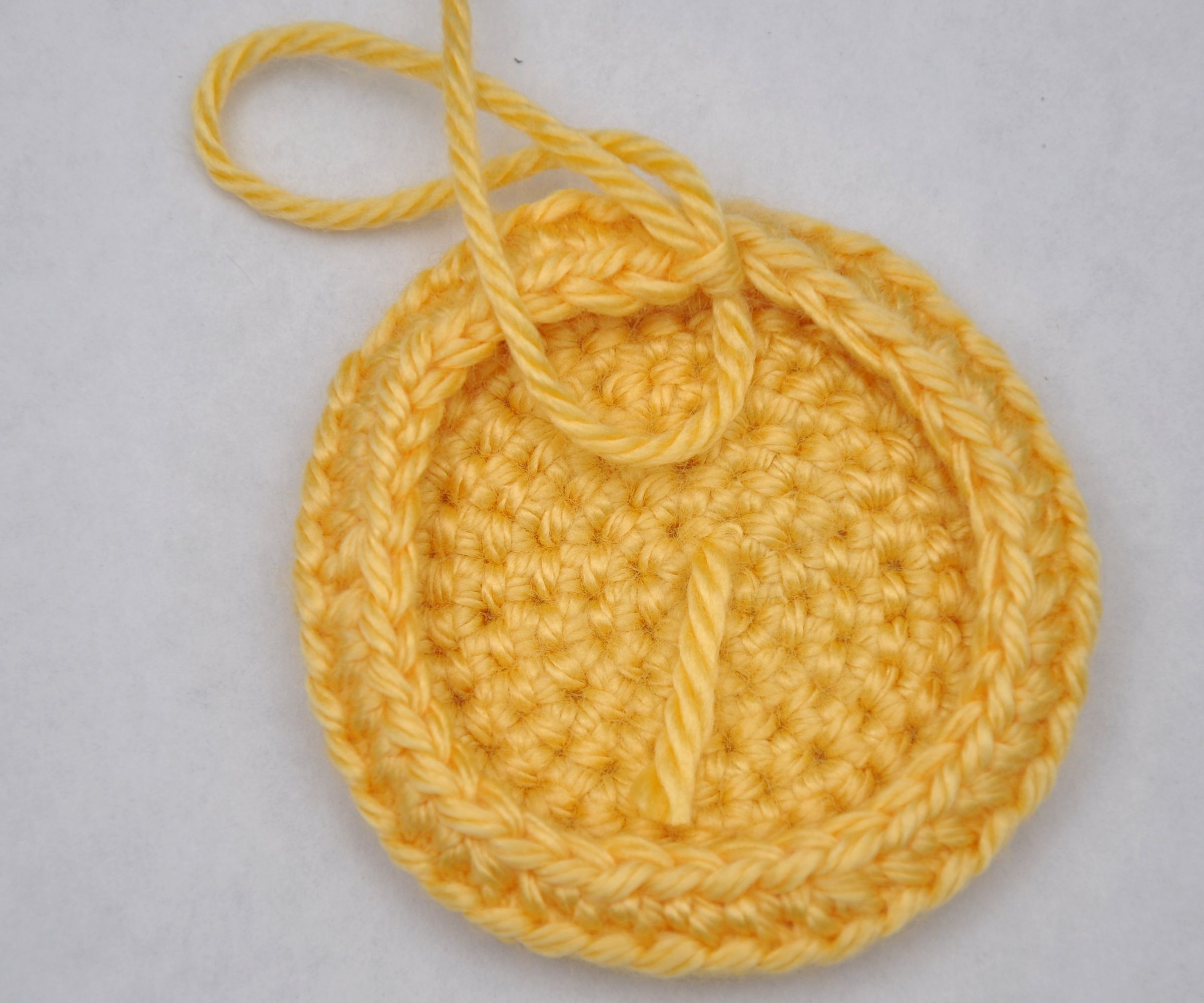 Crochet Medals : 8 Steps (with Pictures) - Instructables