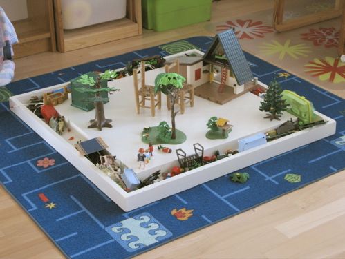 Kids Table for Playmobil : 8 Steps (with Pictures) - Instructables