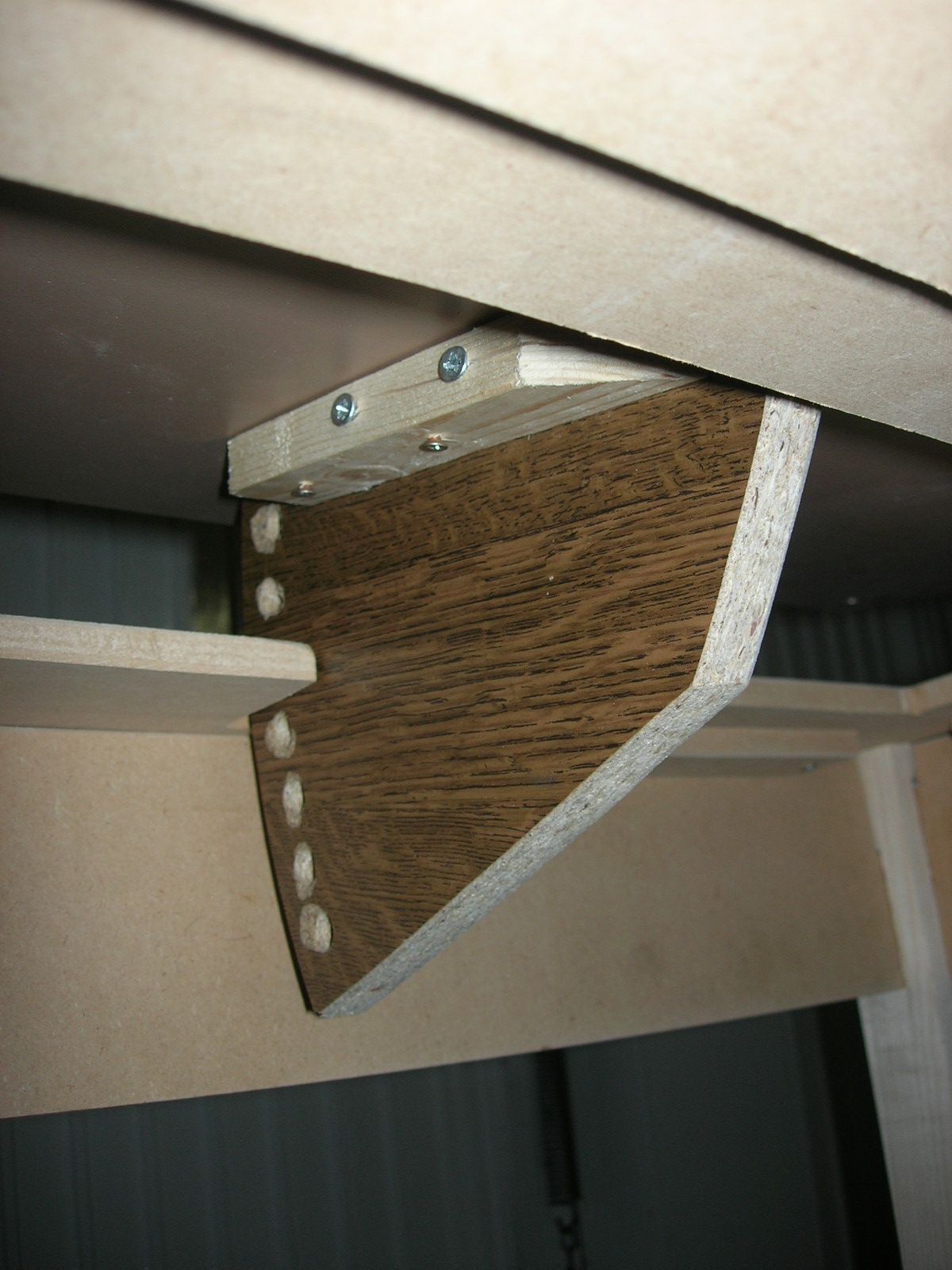 Adjustable Drafting Table With Basic Tools and Materials : 4 Steps ...