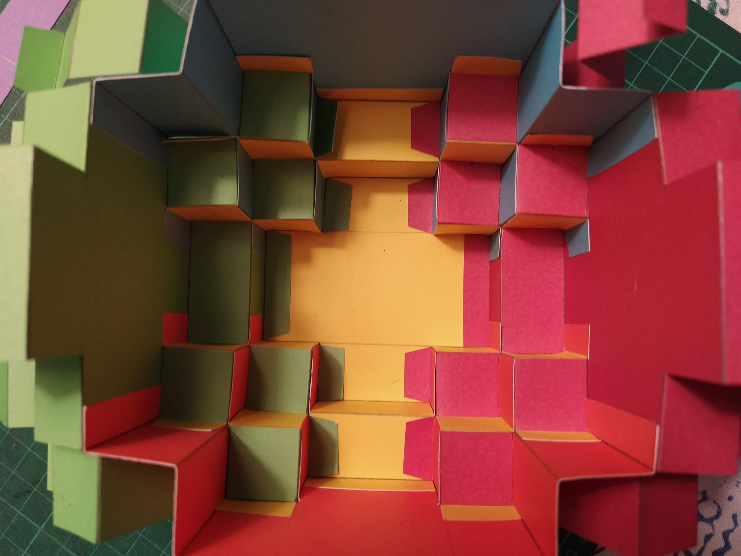 Paper Voxel Sphere : 8 Steps (with Pictures) - Instructables