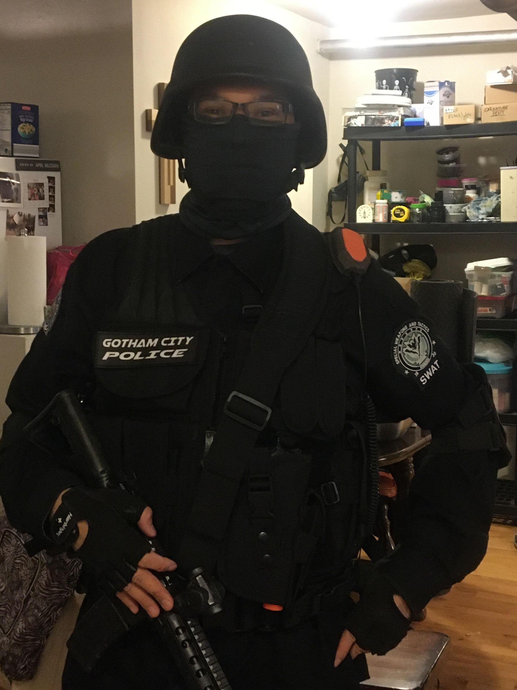 How to Make a DC: "Gotham SWAT" Costume : 5 Steps (with Pictures ...