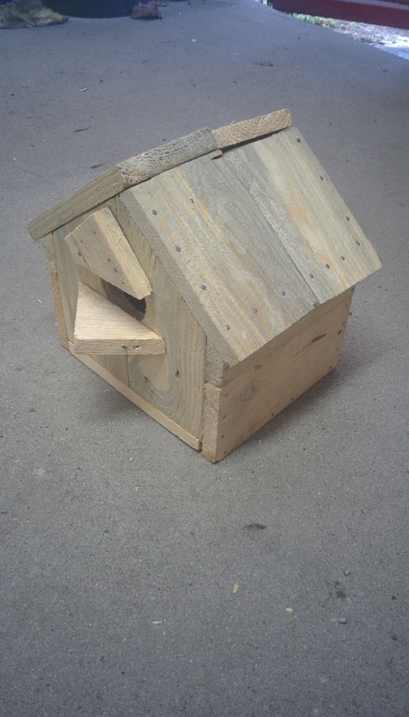 Pallet Bird House : 5 Steps - Instructables