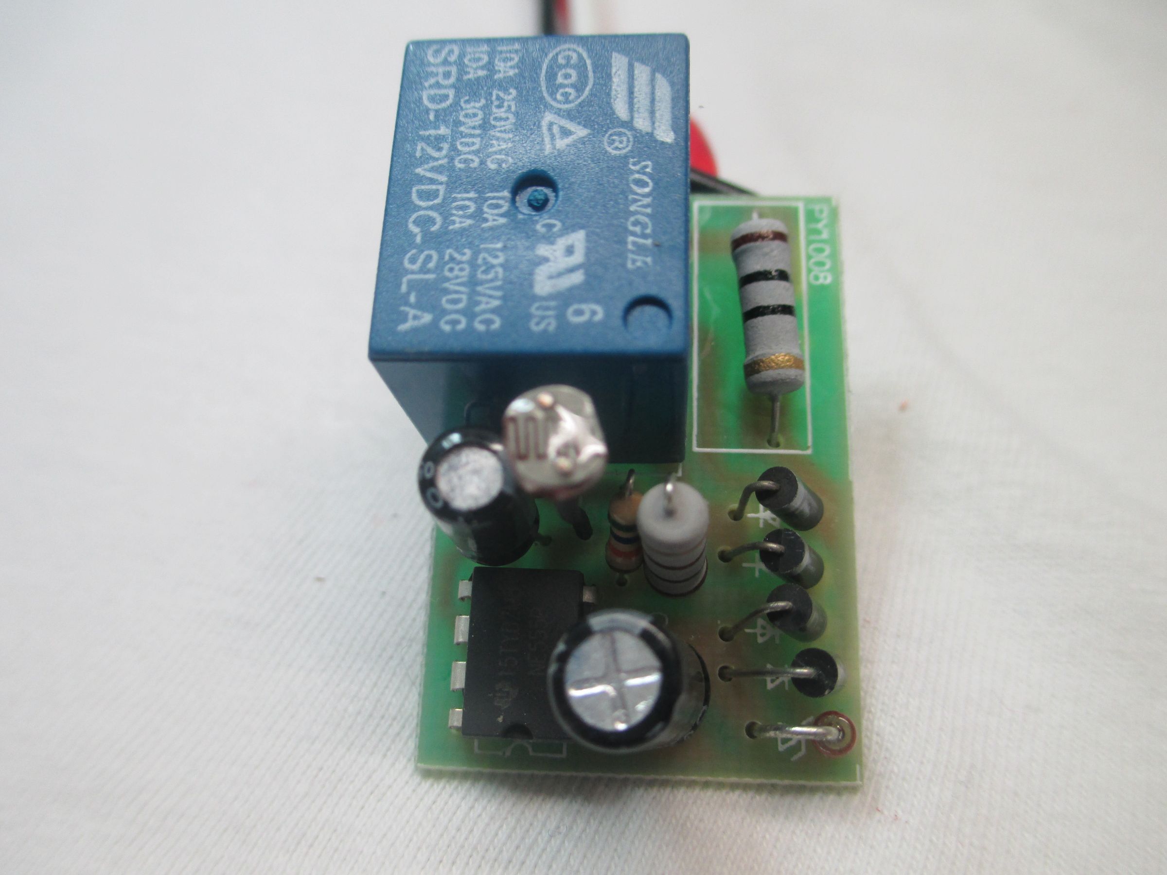 DC Low Voltage LIght Sensor Switch : 8 Steps (with Pictures ...