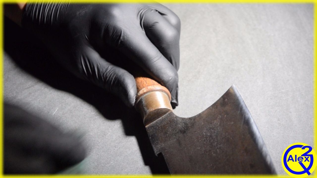 How to Restore an Old Rusty Cleaver : 9 Steps (with Pictures ...