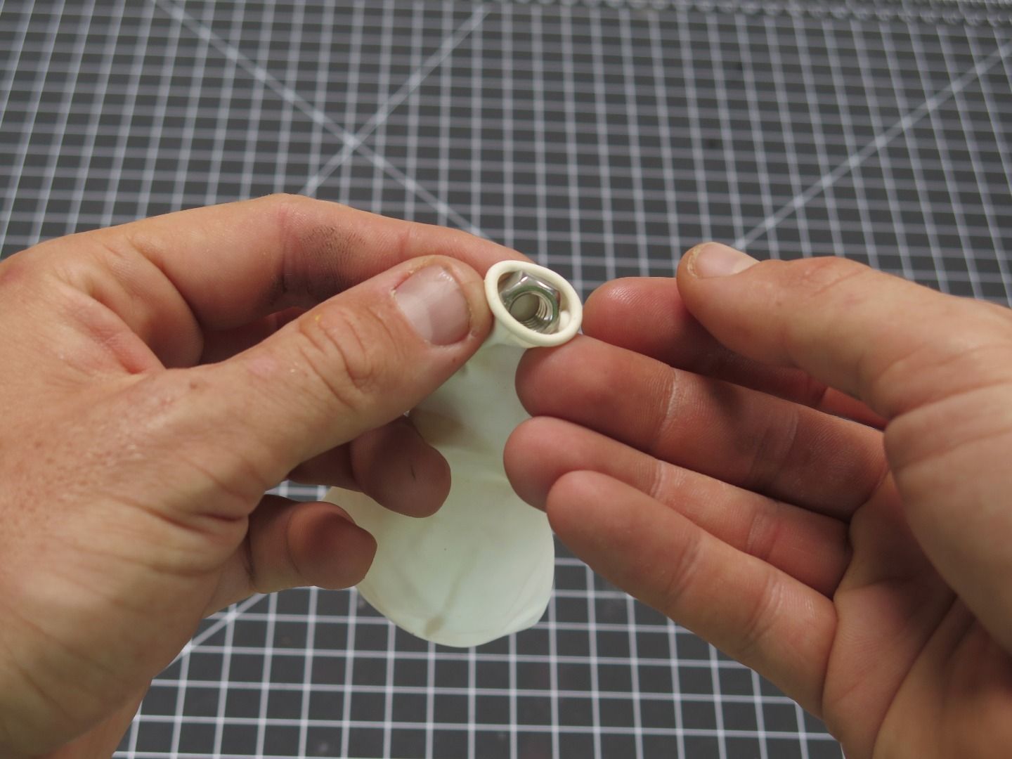 5 Toys That Spin! : 6 Steps - Instructables