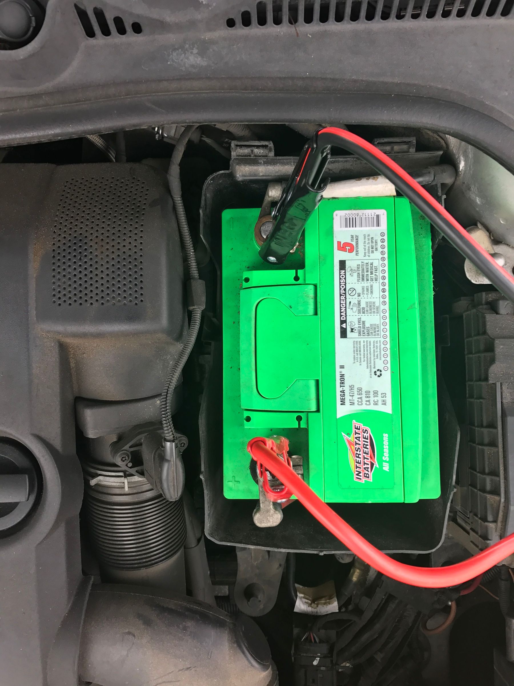 How to Jump Start a Car Battery : 5 Steps (with Pictures) - Instructables