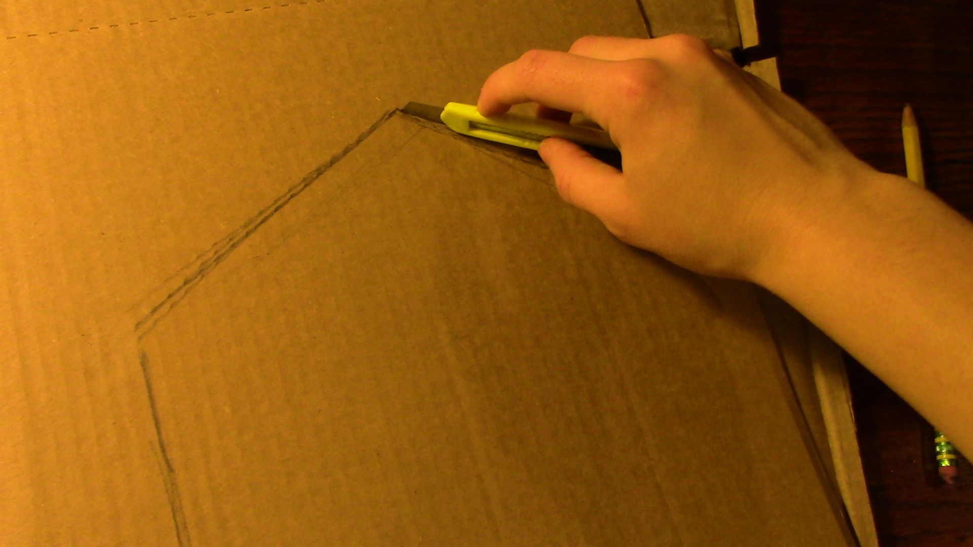 Cardboard Cabin : 8 Steps - Instructables