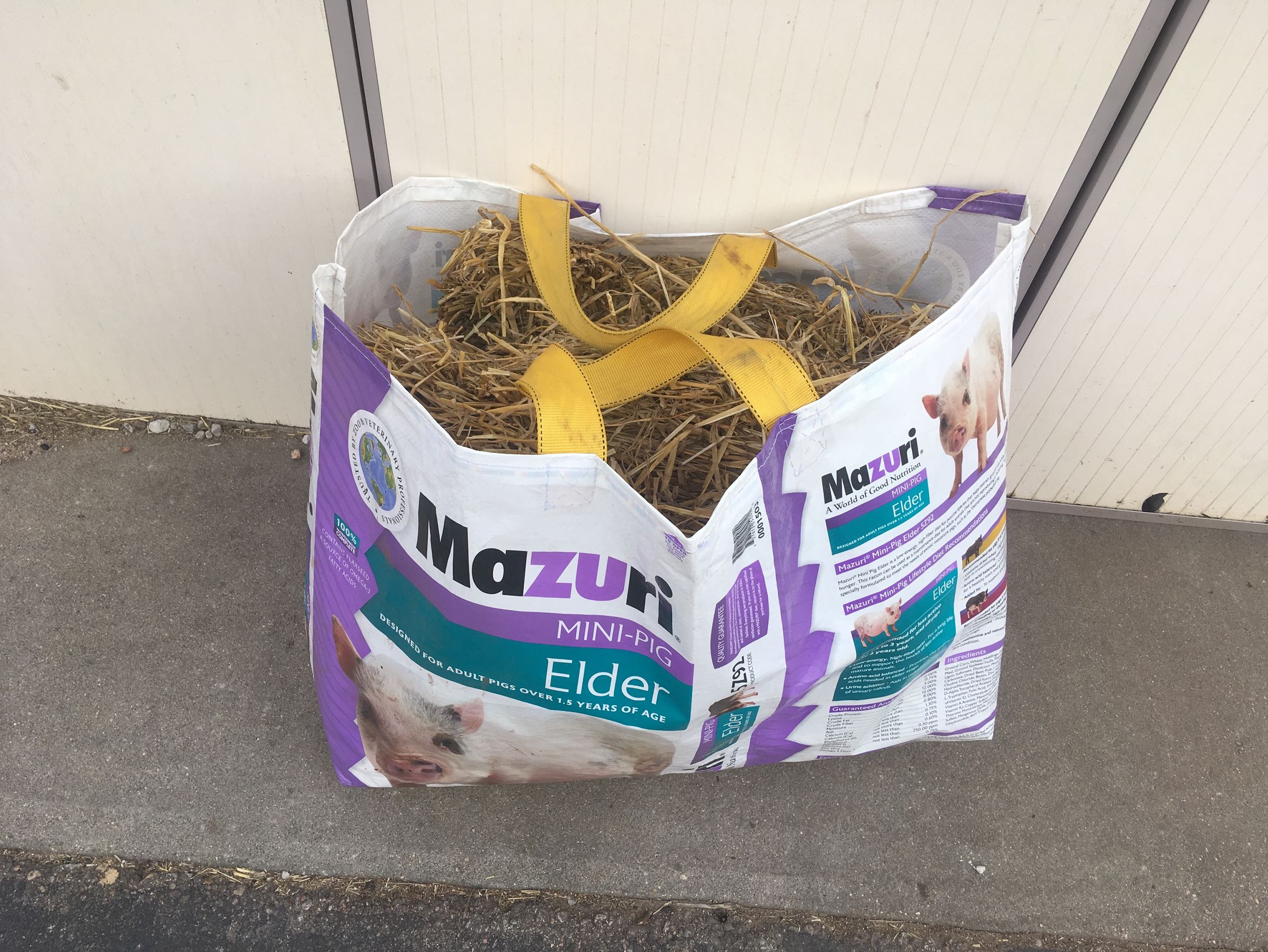 Upcycling Grain Bags Into Tote Bags : 7 Steps (with Pictures ...