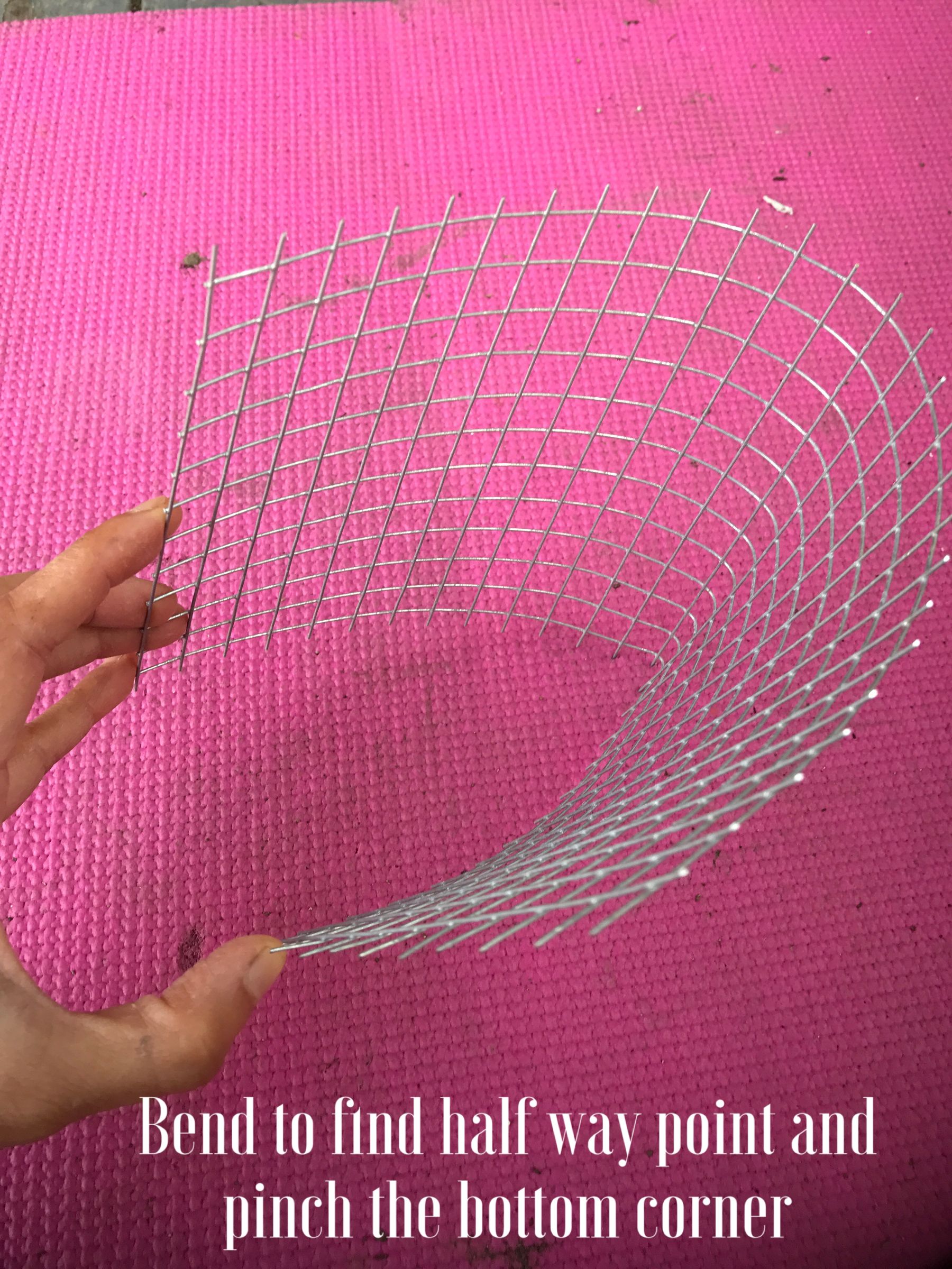 Easy and Cheap Gopher Cage : 5 Steps (with Pictures) - Instructables