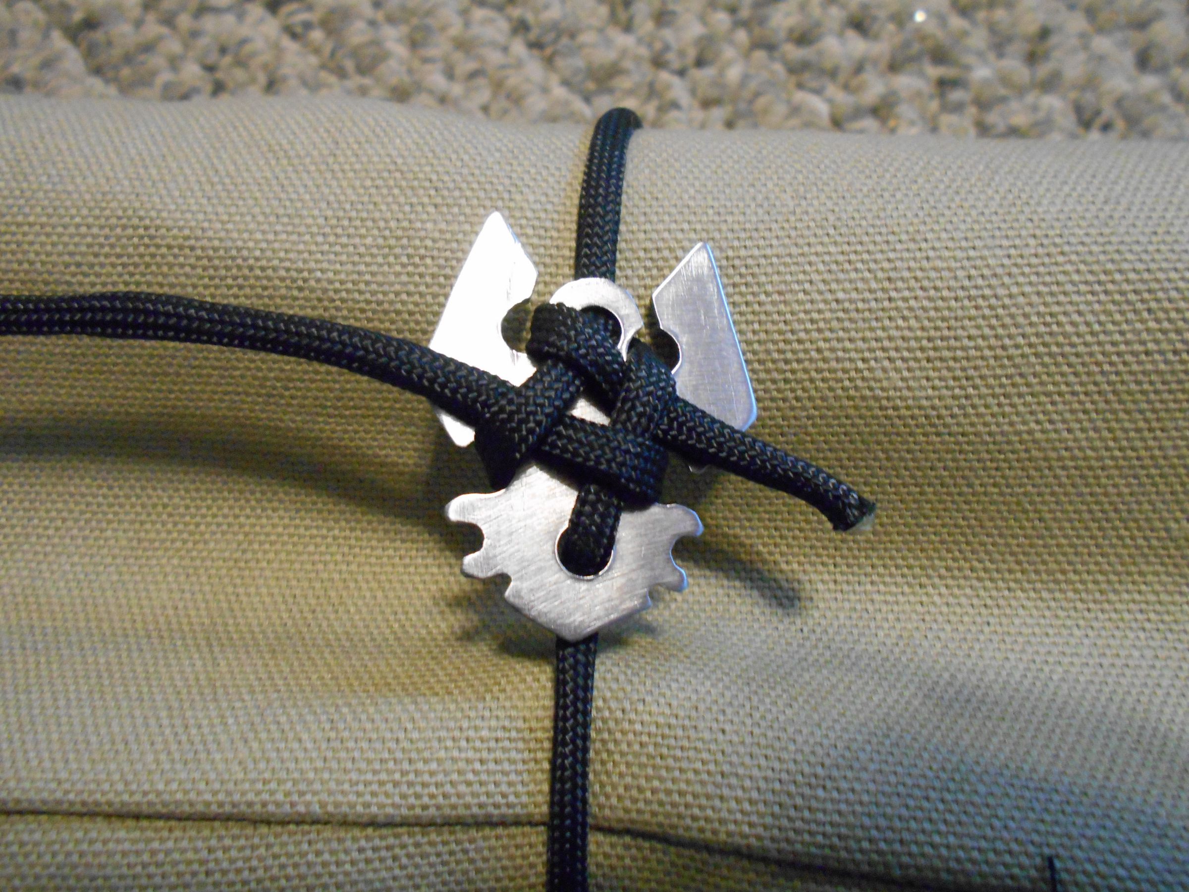 Fish Bone - Knotless Gear Tie : 8 Steps (with Pictures) - Instructables