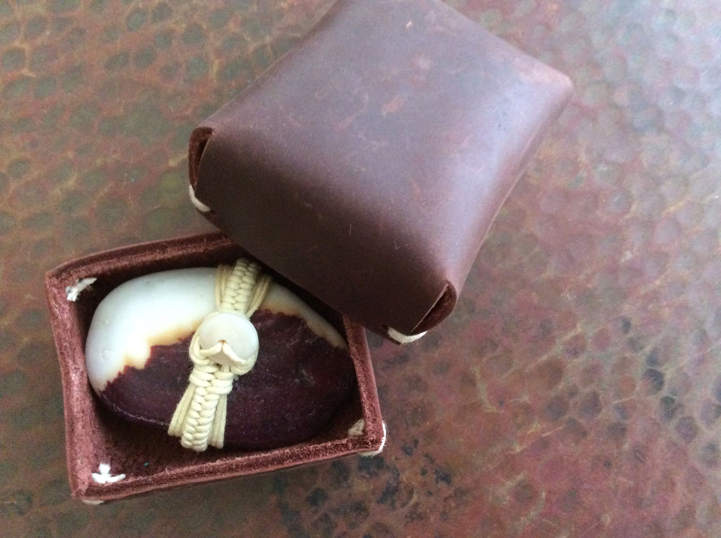 Leather Gift Box : 5 Steps (with Pictures) - Instructables