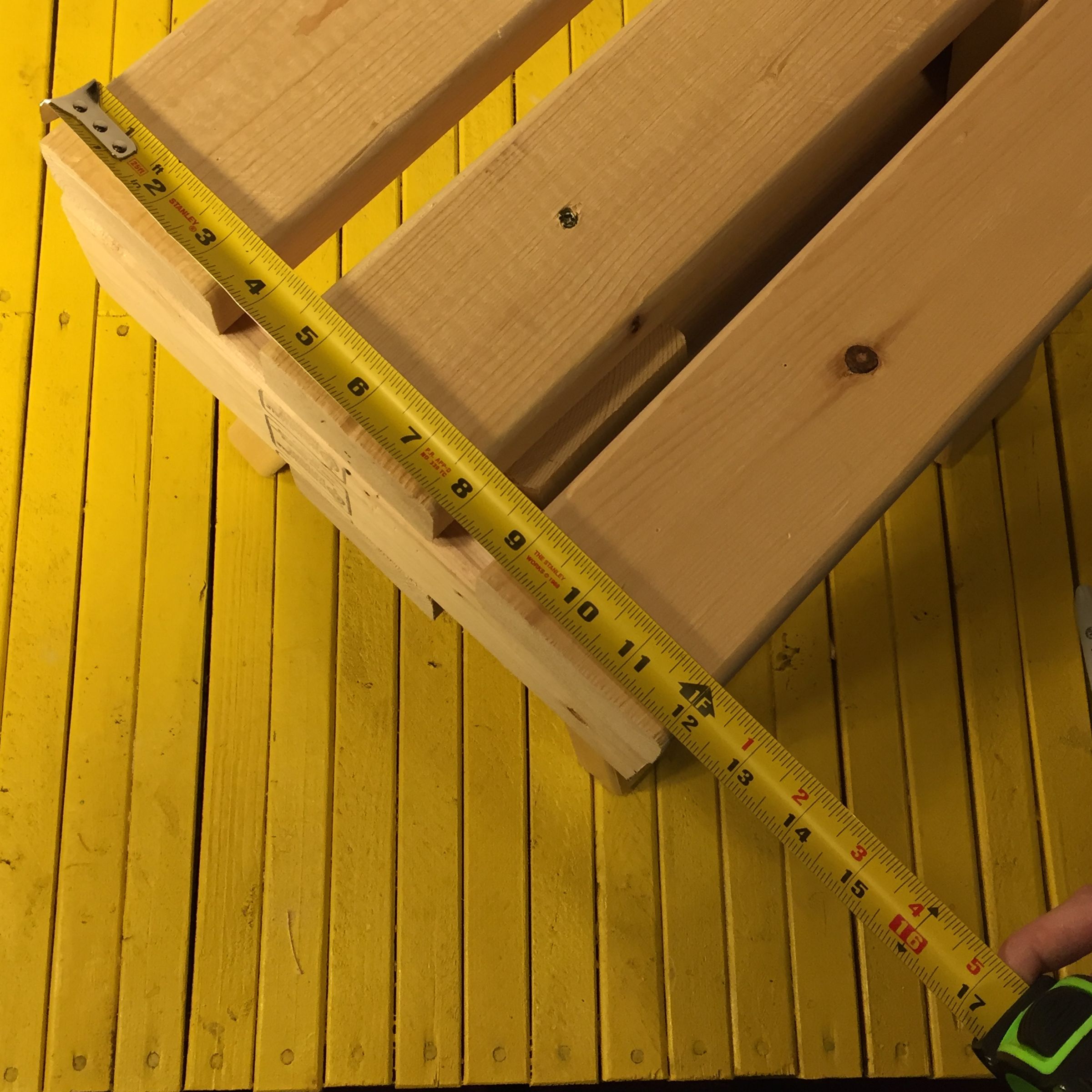 2X4 Sawhorse Furniture (Stool / Side Table W18"xD12"xH16") : 10 Steps ...