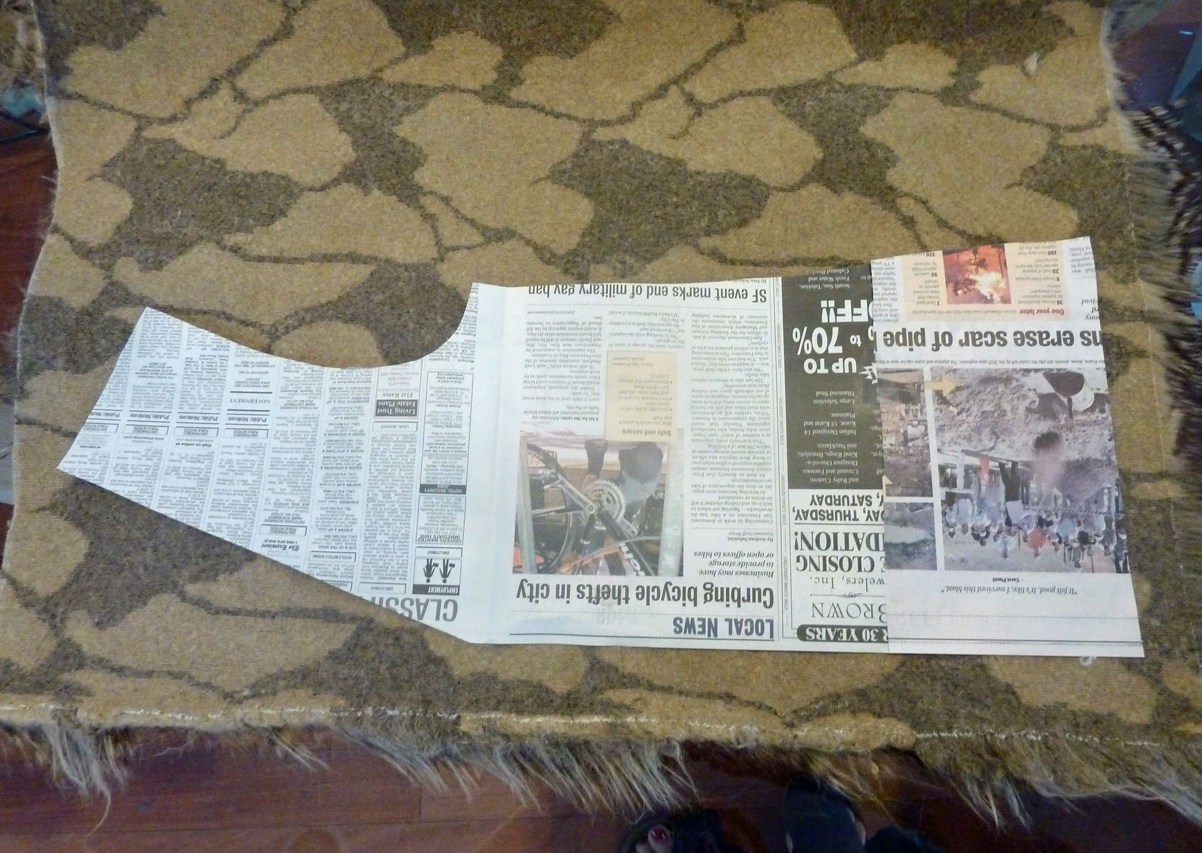 How to Cut & Sew Faux Fur : 6 Steps (with Pictures) - Instructables