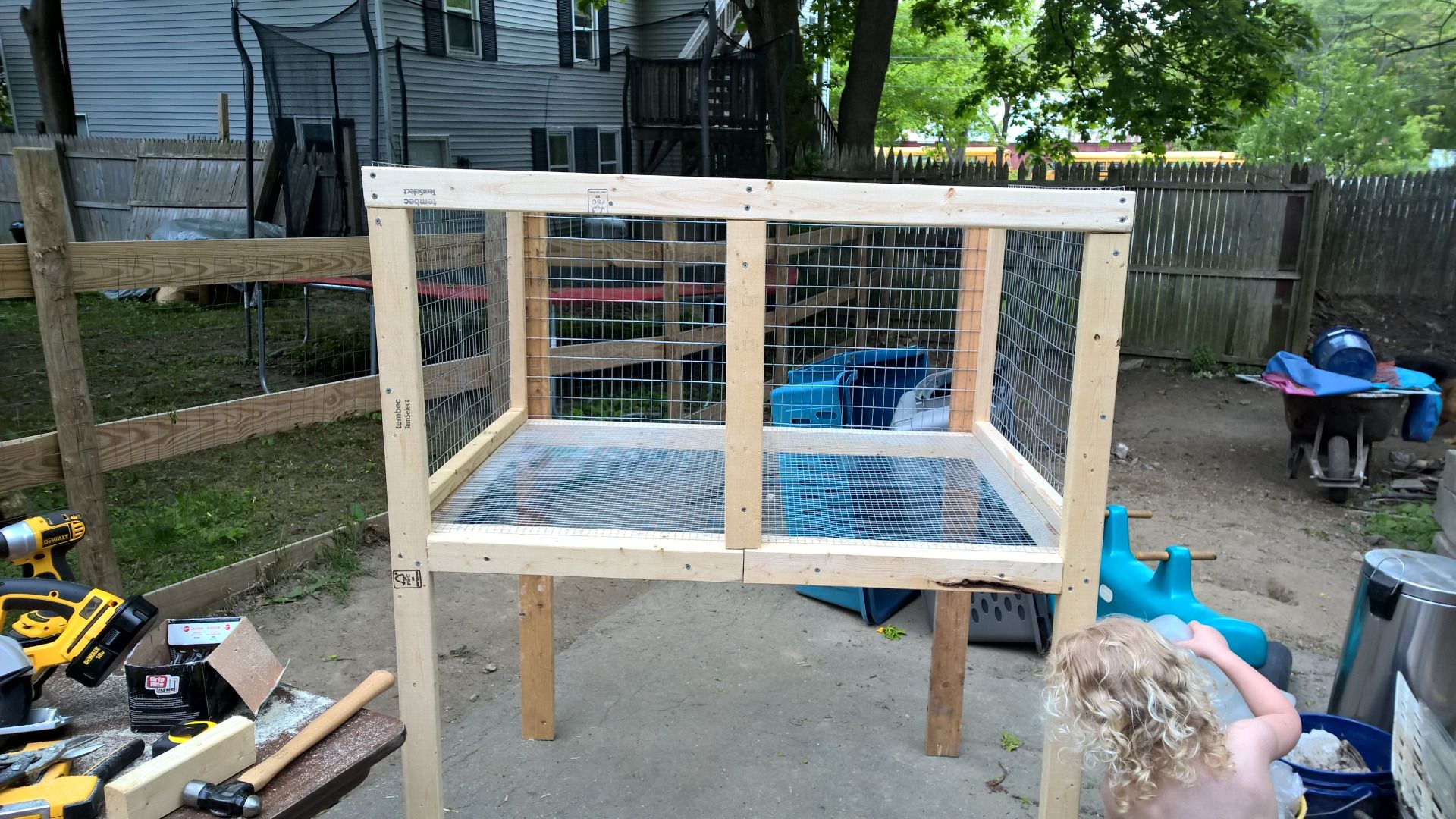 Building a Sectional Rabbit Hutch : 12 Steps (with Pictures ...
