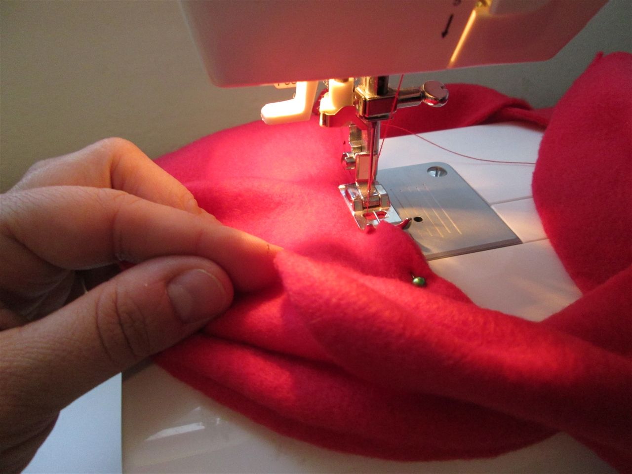 Super Mario Hat Tutorial : 8 Steps (with Pictures) - Instructables